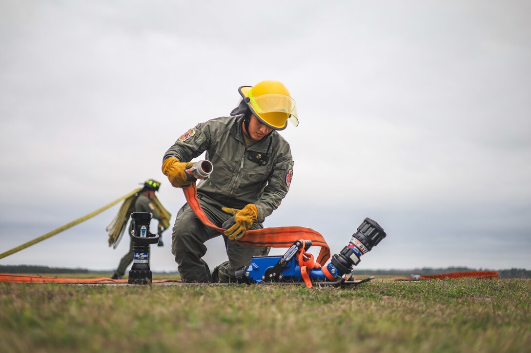 ARFF Conducts Training at MCAS Beaufort