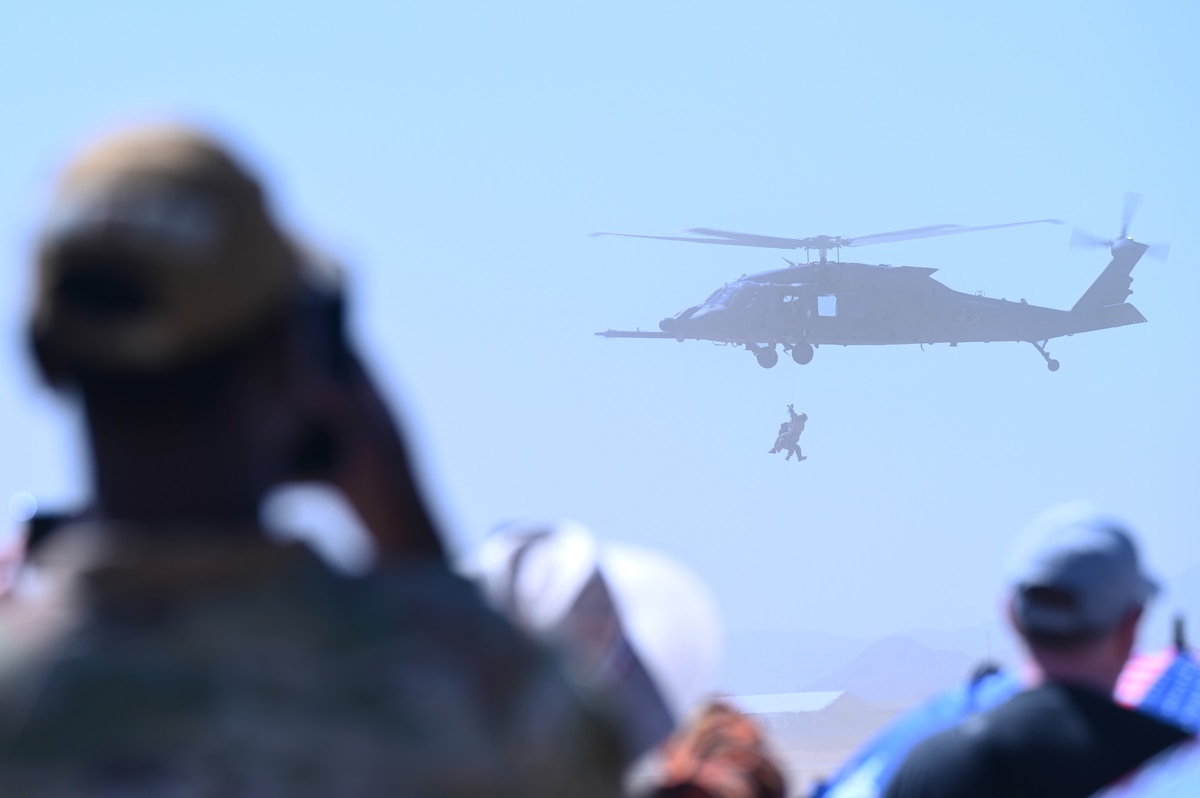 Thunder and Lightning Over Arizona Air Show 2025 Day One > Davis ...