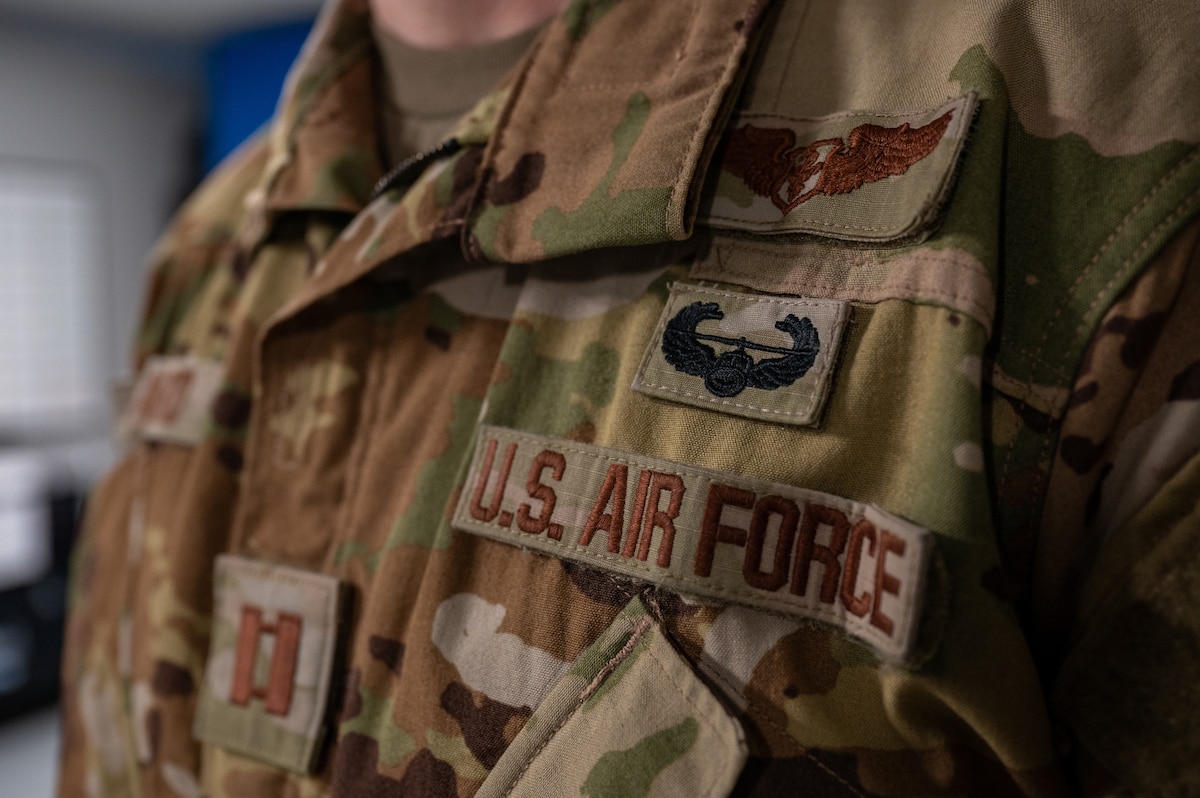 Steel Airmen earn coveted air assault wings at Fort Campbell > 919th ...