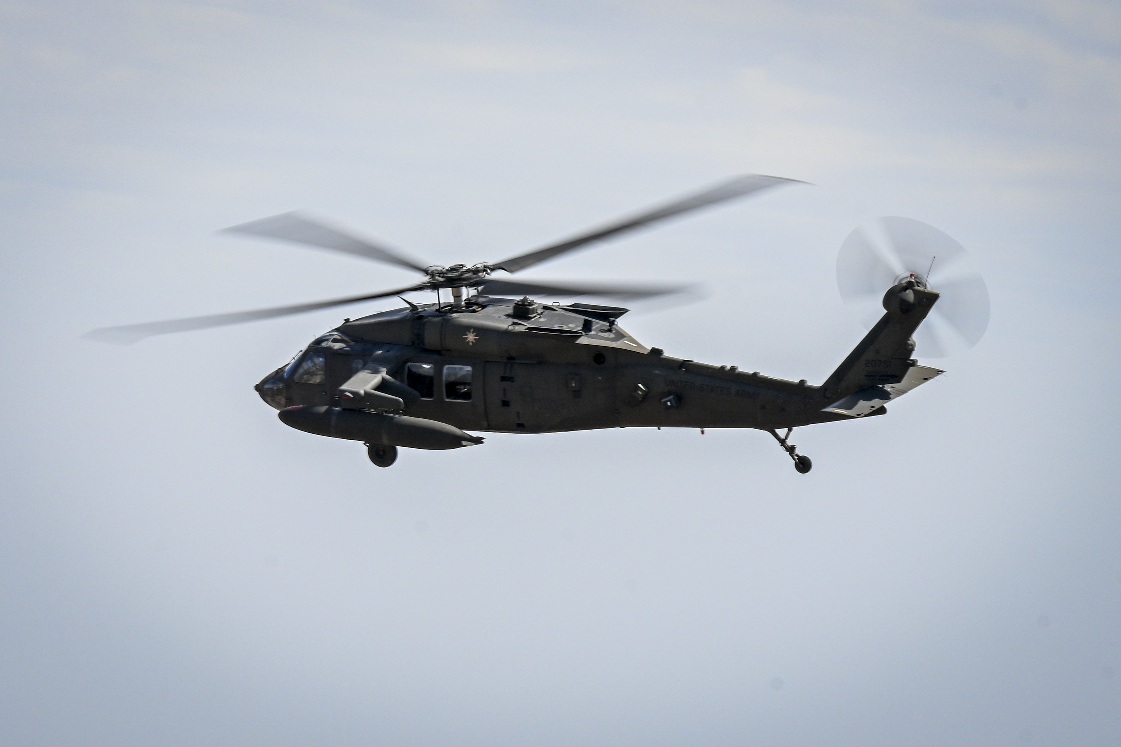 U.S. Army honors American flags during aerial training out of Incirlik ...