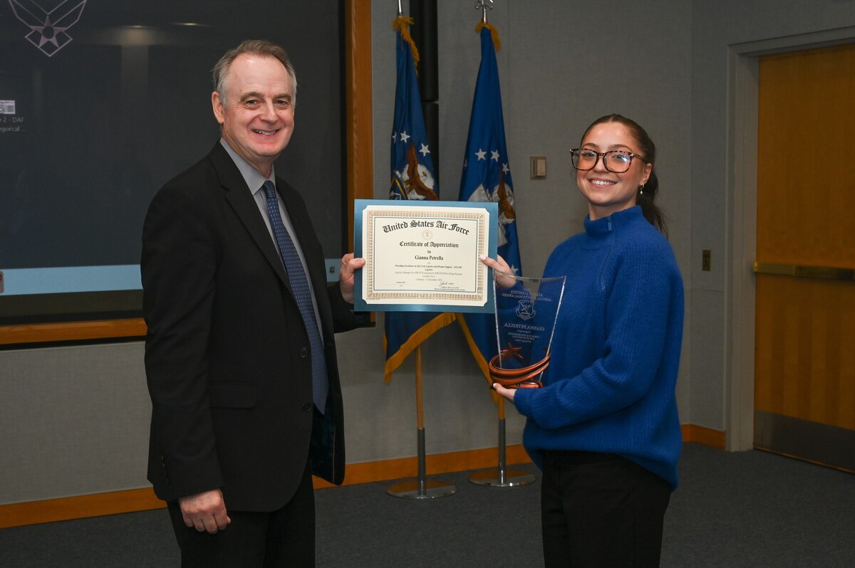 Team Hanscom logisticians recognized during annual award ceremony ...