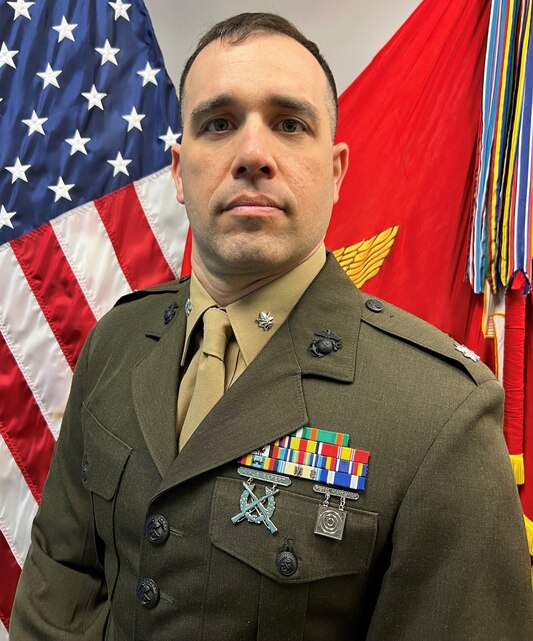 Commanding Officer > U.S. Marine Corps Forces Reserve > Biography