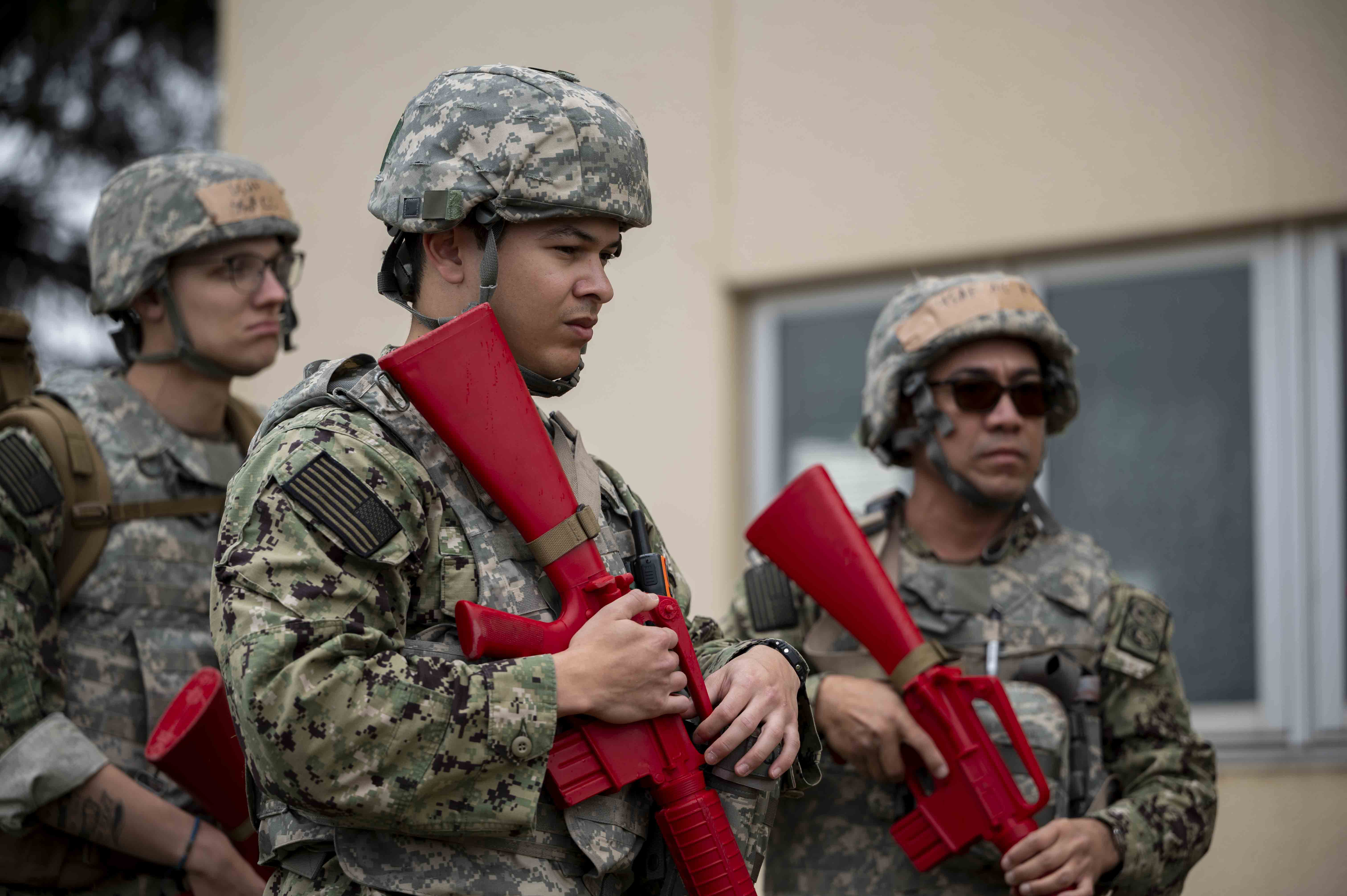 374 MDG hosts Navy Corpsman for TCCC training > Navy Medicine > News ...