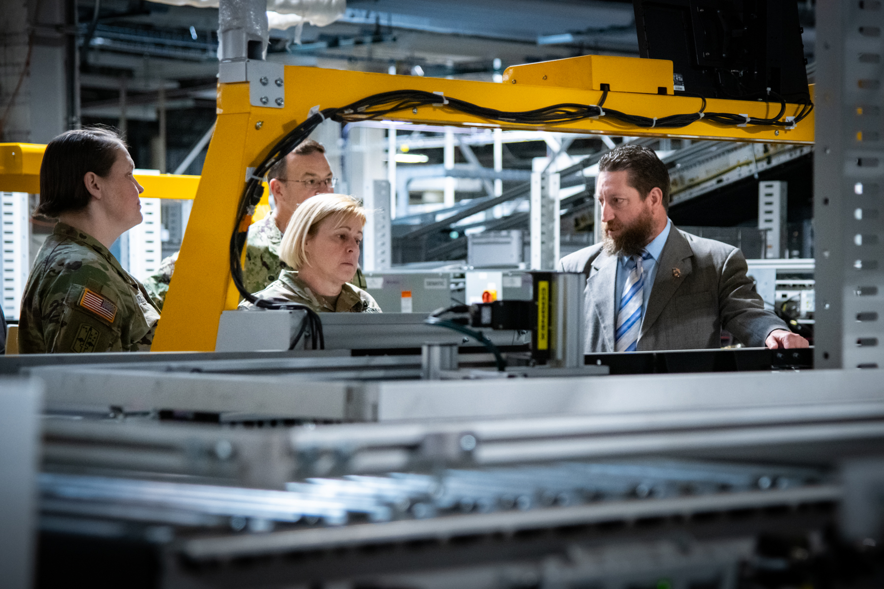 DLA Distribution hosts Army logistics leader for partnerships ...