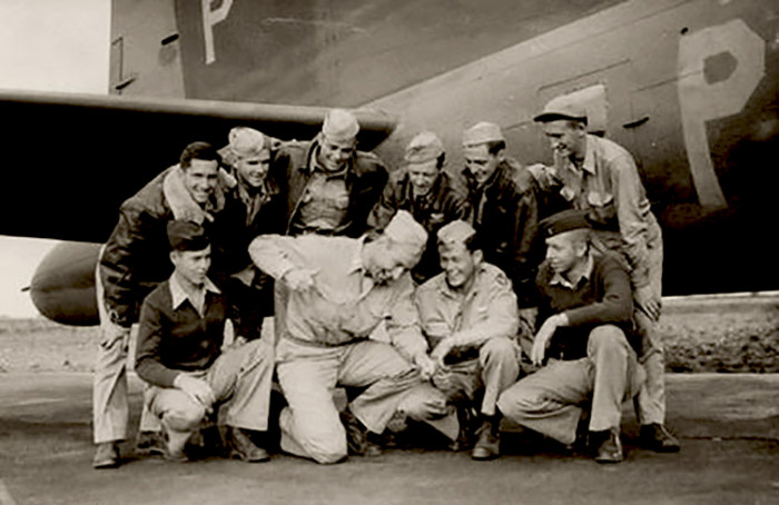 100th ARW legacy comes full circle as WWII veteran, Capt. Bob Wolff ...