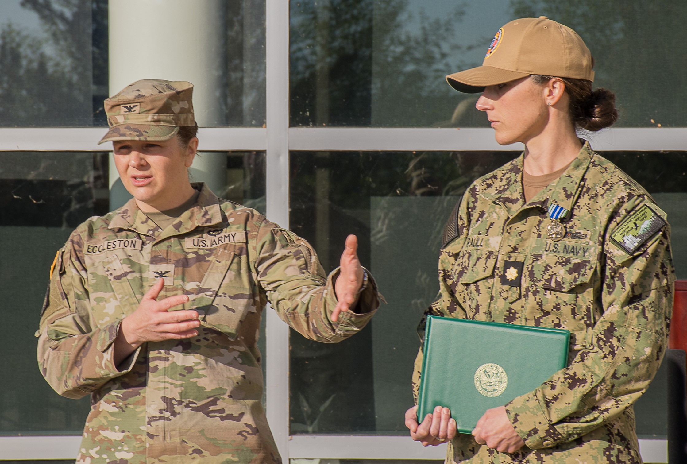 Navy Doc recognized for Army Field Hospital support > Navy Medicine > News
