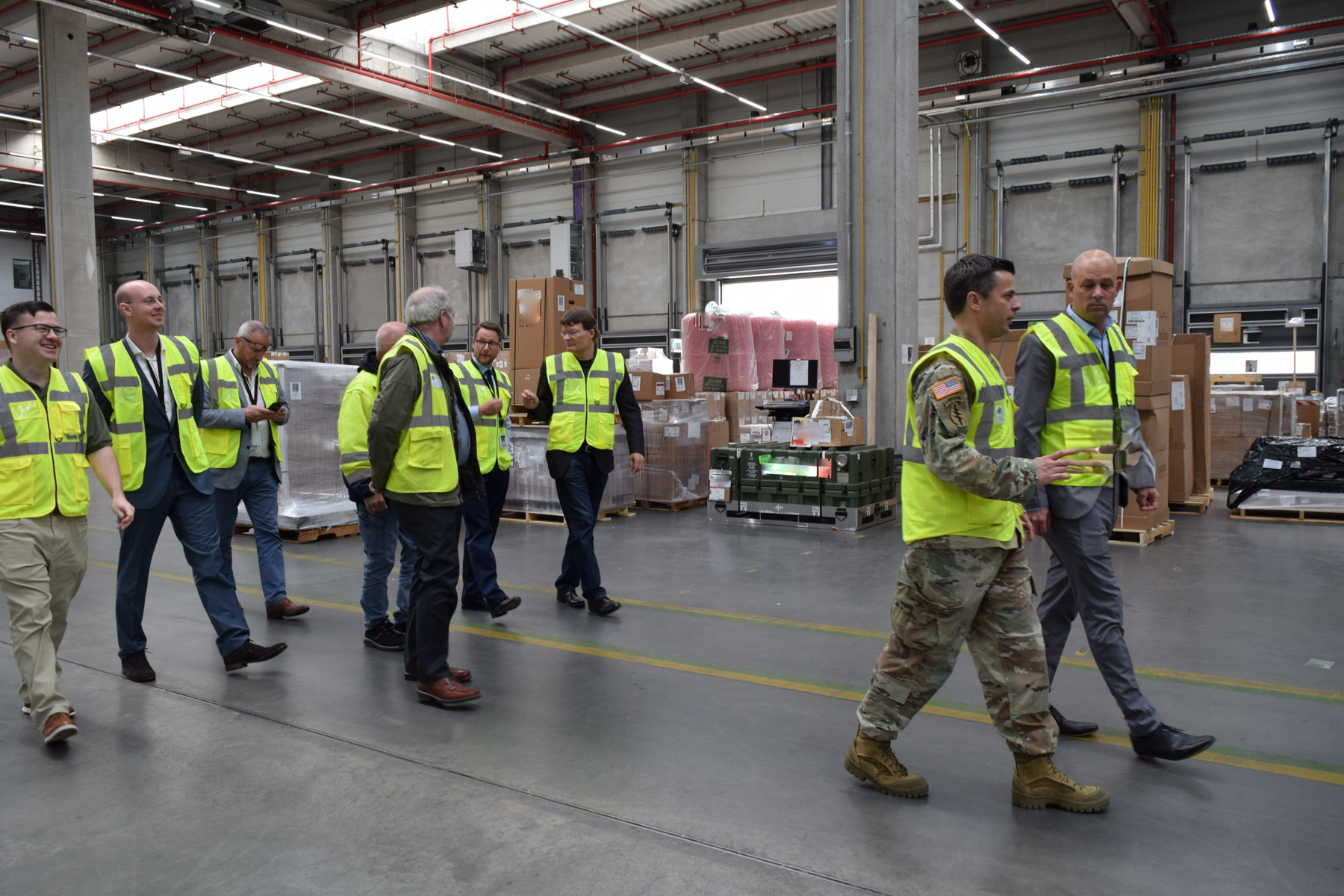 DLA Distribution Europe hosts local officials, highlights HAZMAT compliance, global support ...