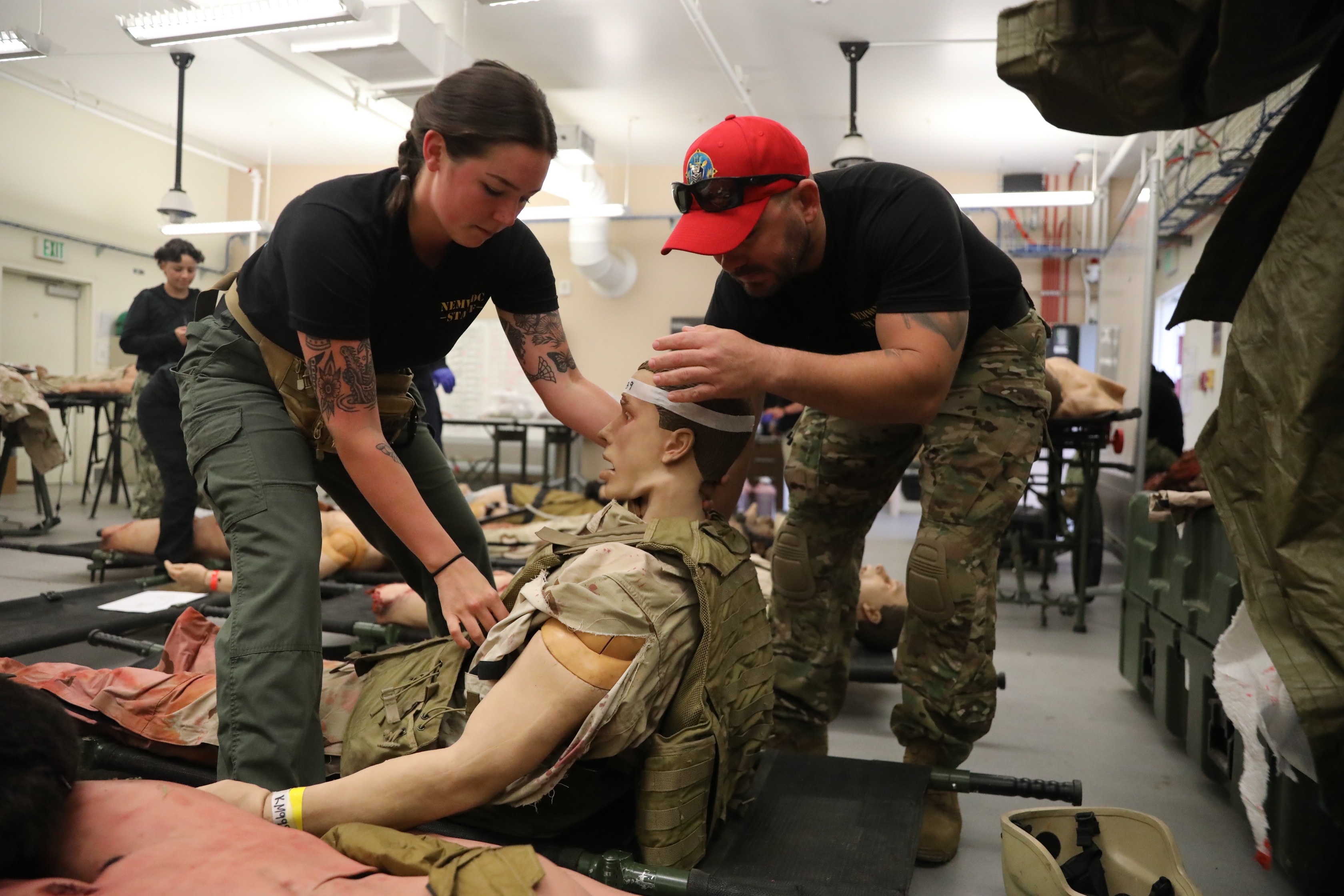 Realistic Simulation Sharpens Expeditionary Medicine Readiness > Navy ...