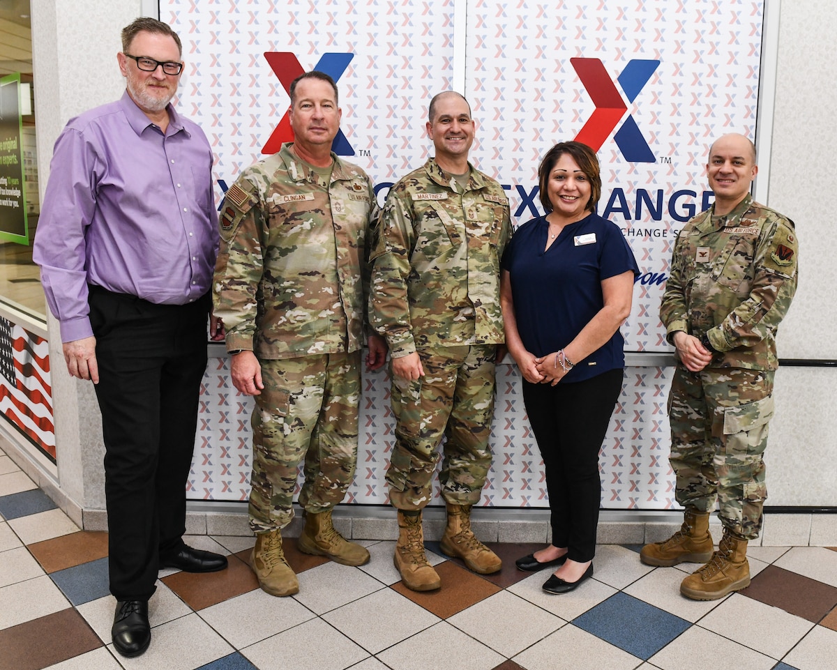 AAFES Chief looks to improve life at Offutt > Offutt Air Force Base ...