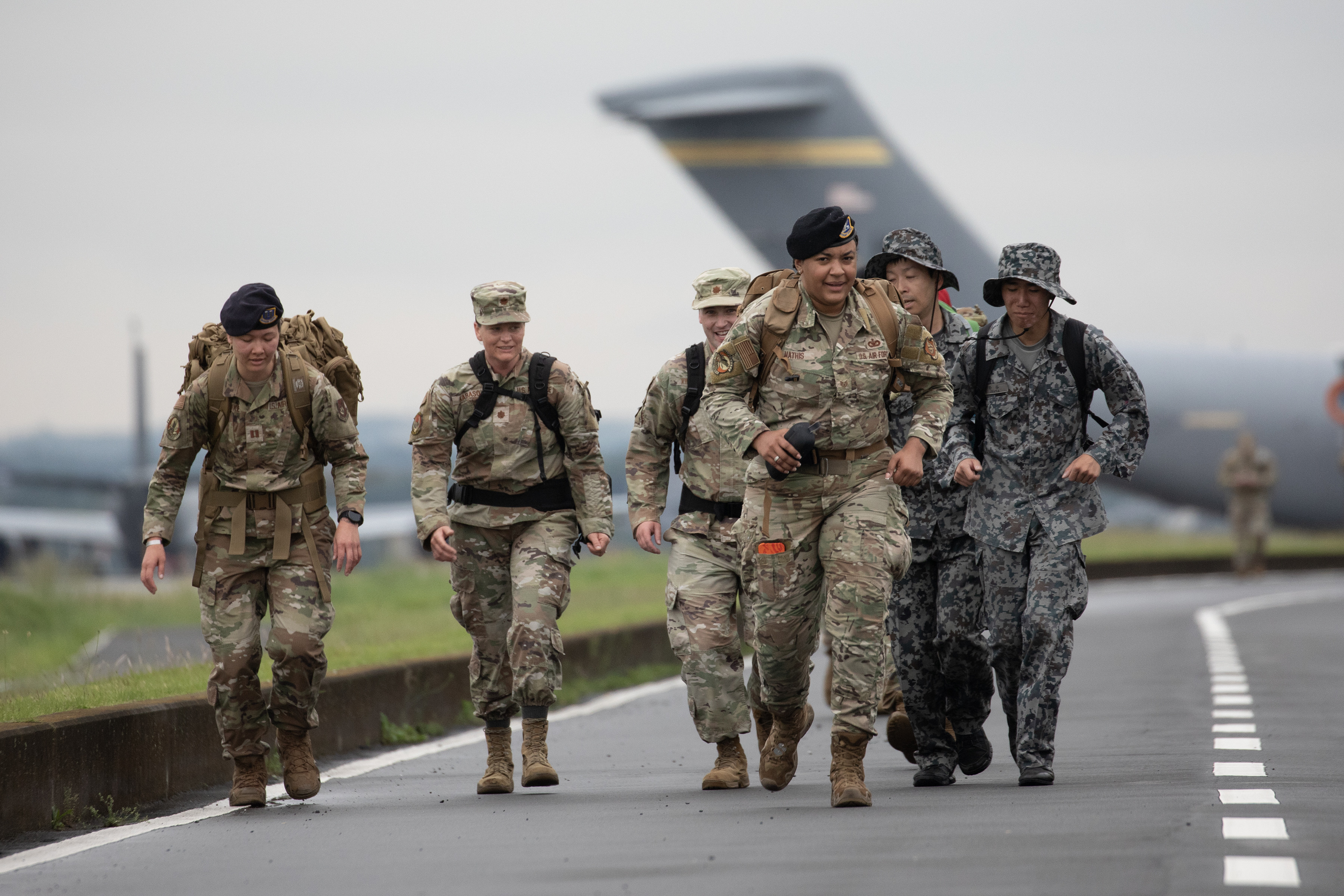 US, JASDF participate in ruck march during National Police Week ...