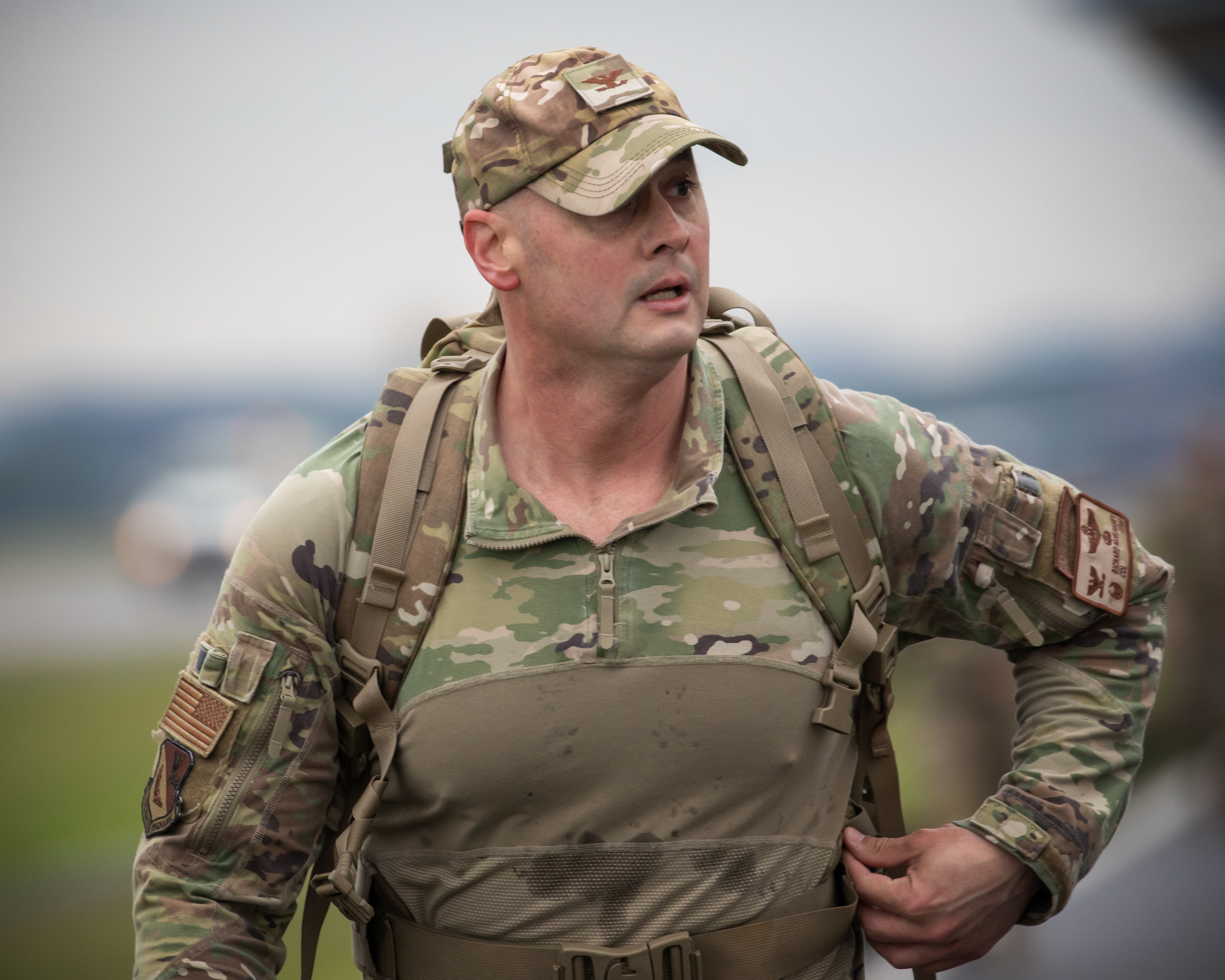 US, JASDF participate in ruck march during National Police Week ...