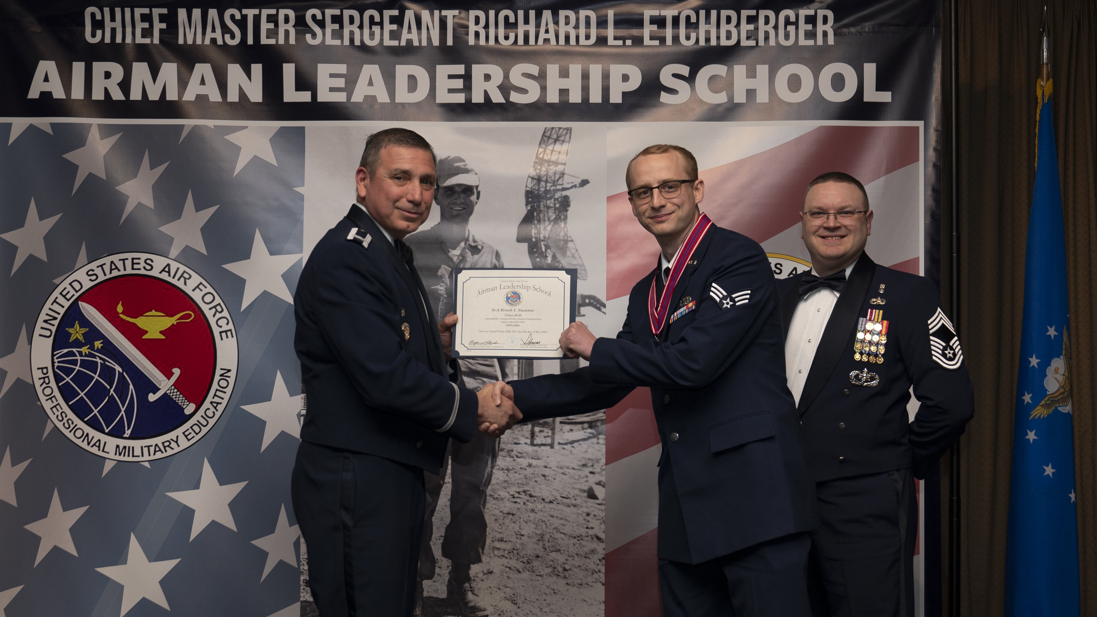 ALS class 25-D students celebrate graduation at Grand Forks AFB > Grand ...