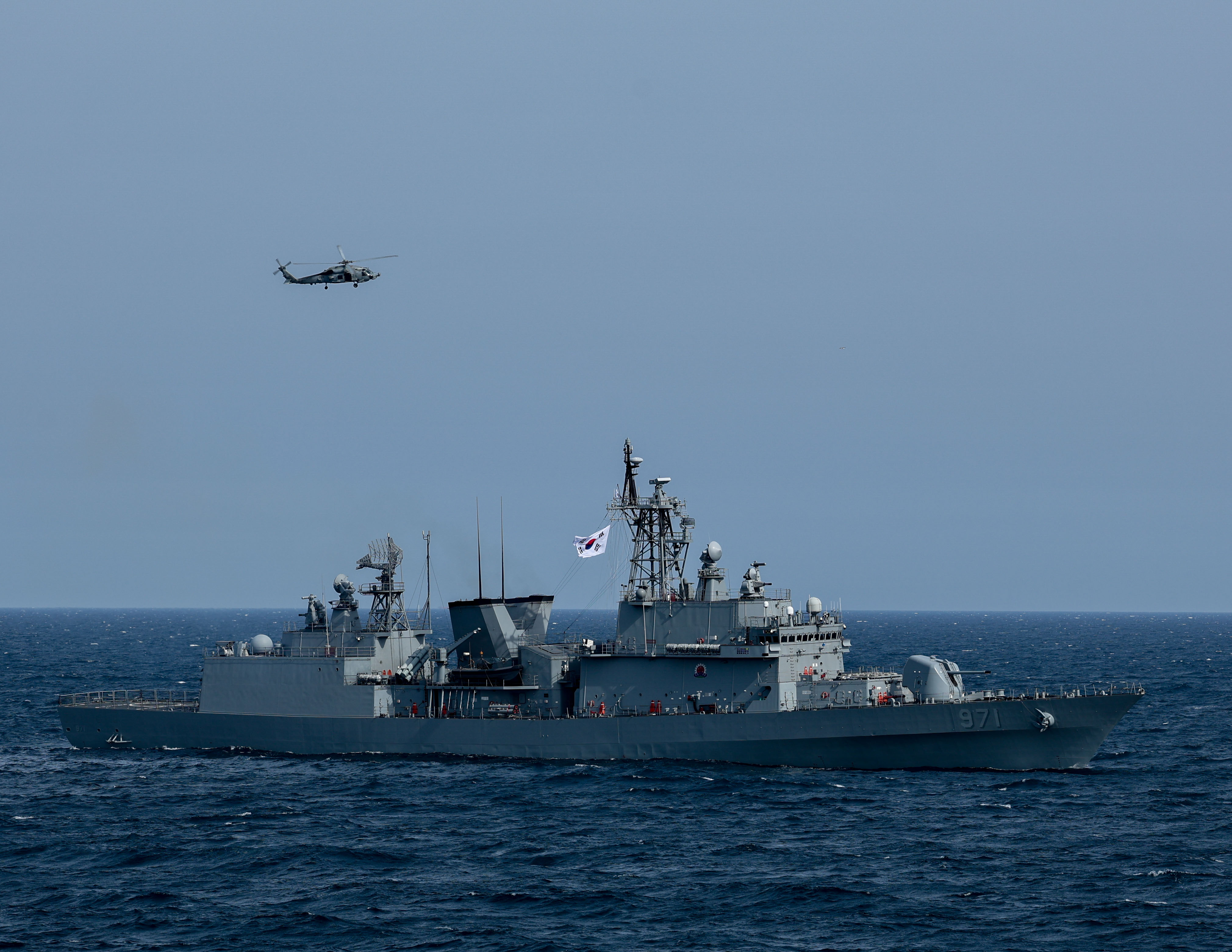 US, Republic of Korea naval forces conduct maritime counter-special ...