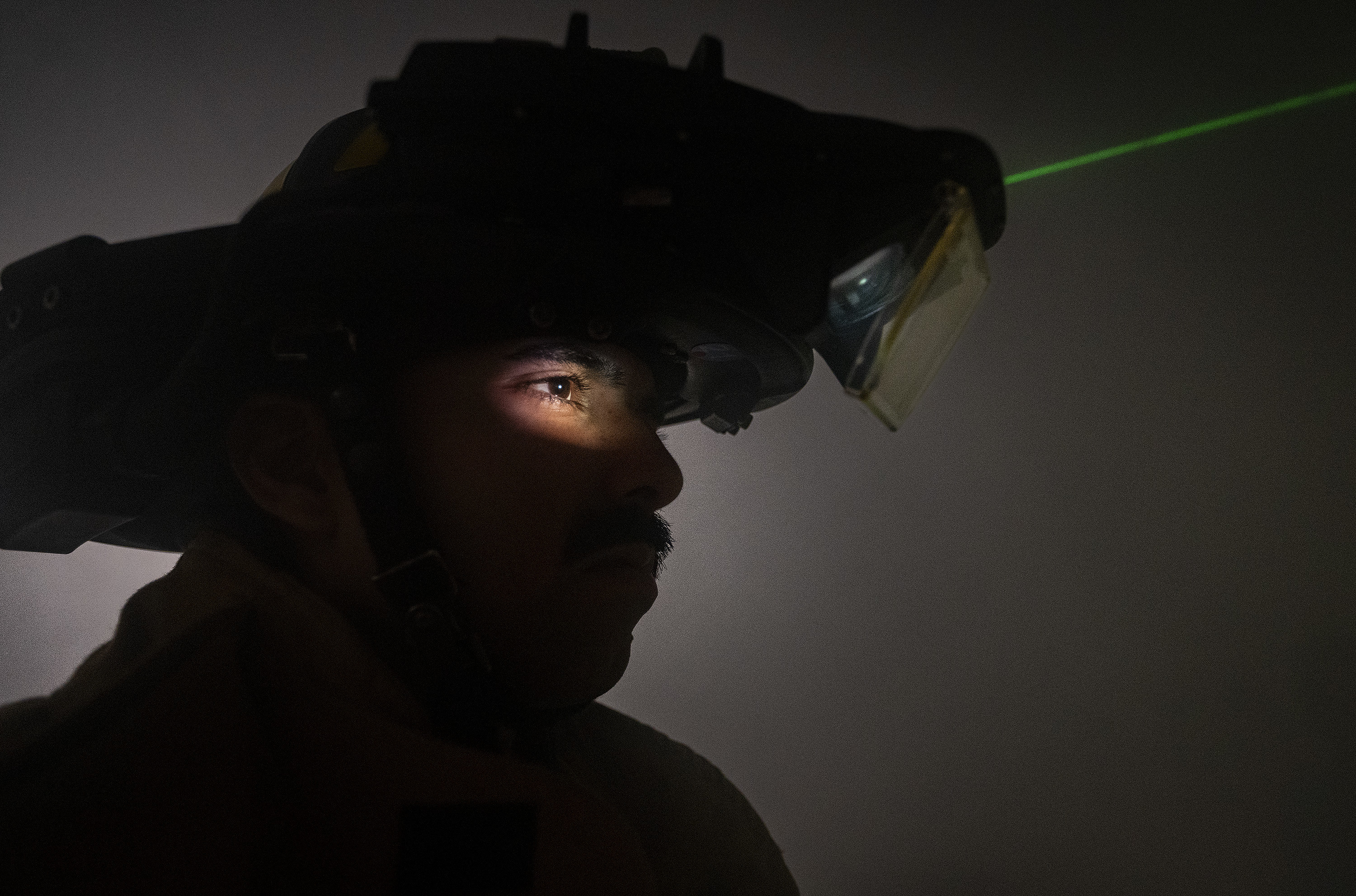 Laser-focused: innovation lets firefighters see through smoke > Tinker ...