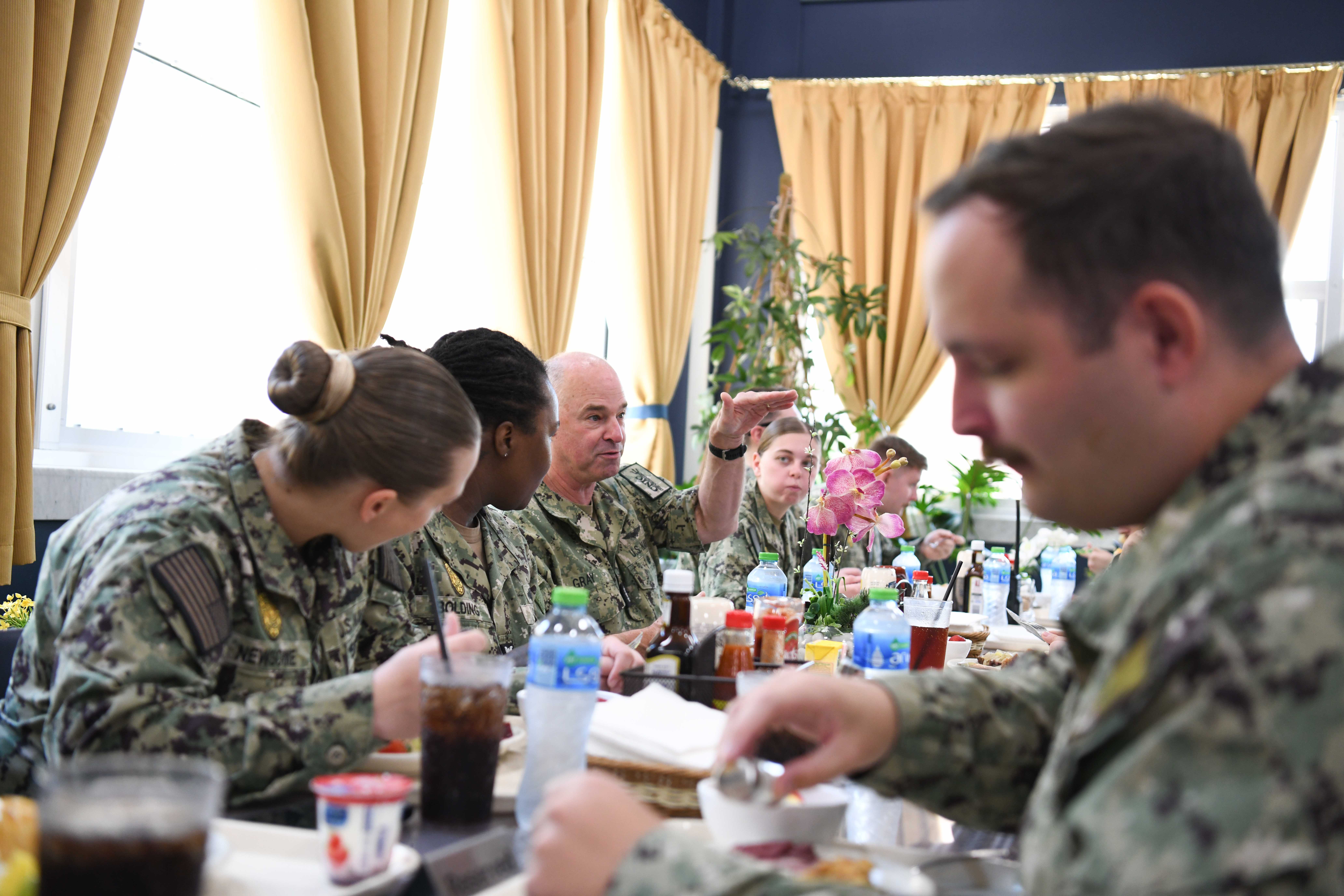 CNIC Leader: ‘NSA Bahrain Integral to Middle East’ > Commander, Navy ...