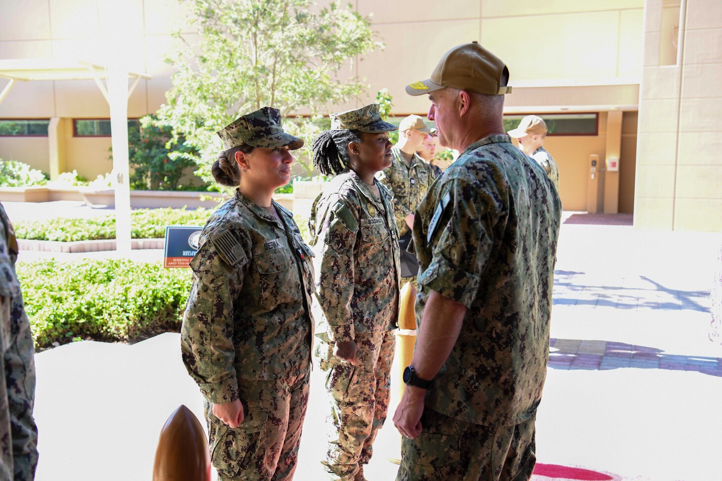 CNIC Leader: ‘NSA Bahrain Integral to Middle East’ > United States Navy ...