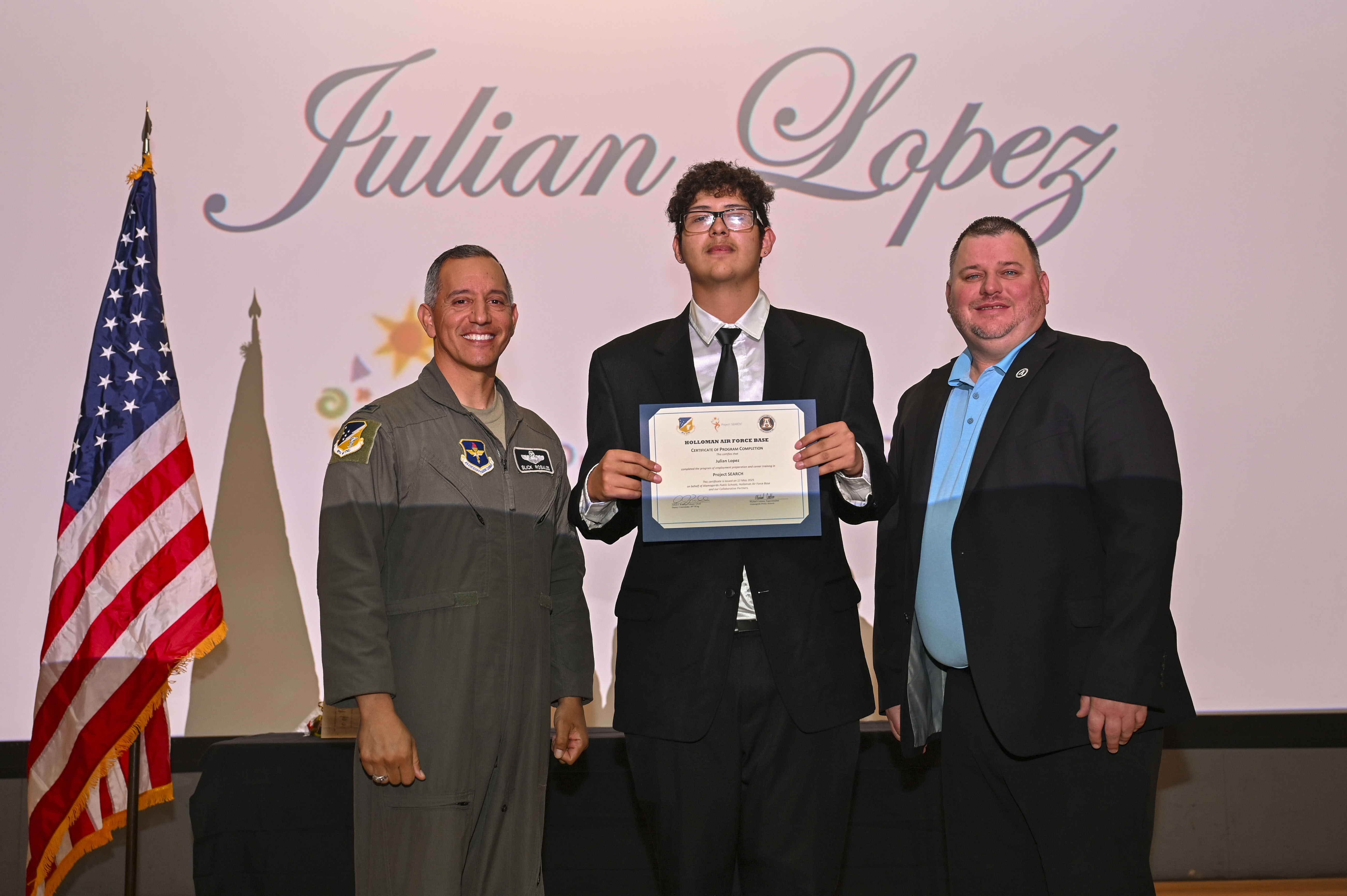 Holloman AFB hosts Project SEARCH graduation > Holloman Air Force Base ...