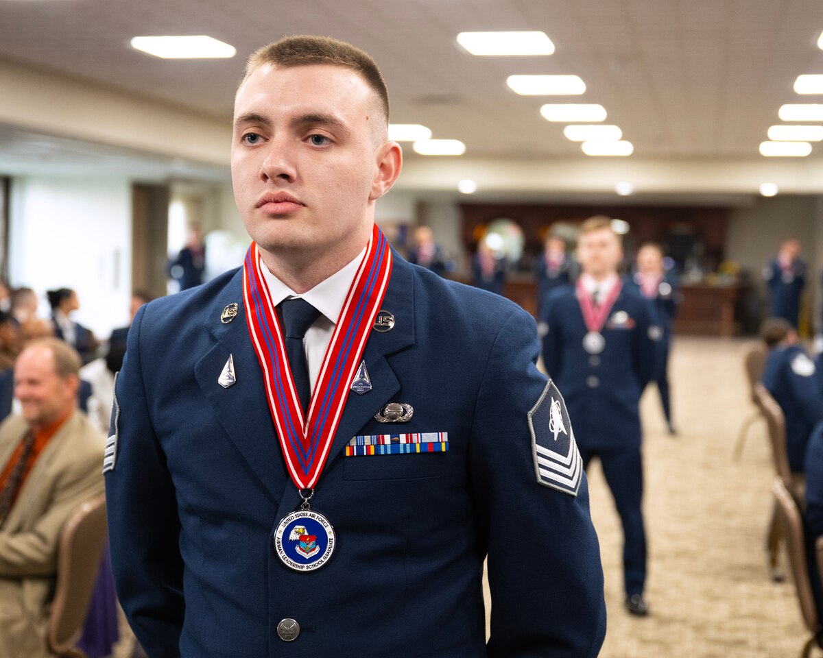 Graduation ceremony honors ALS Class 25-D > Wright-Patterson AFB ...