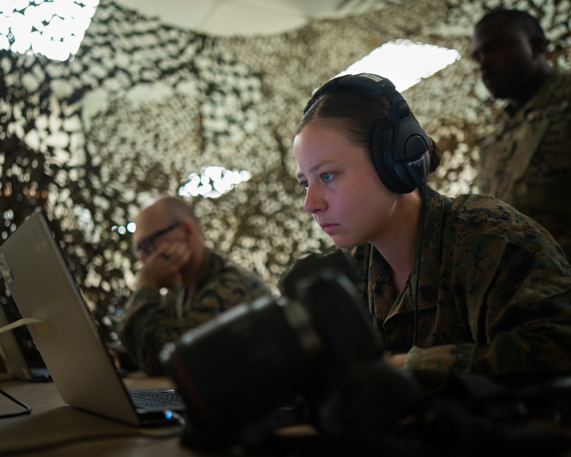 How to Create a Title and Black Video Slate > DINFOS Pavilion > How To