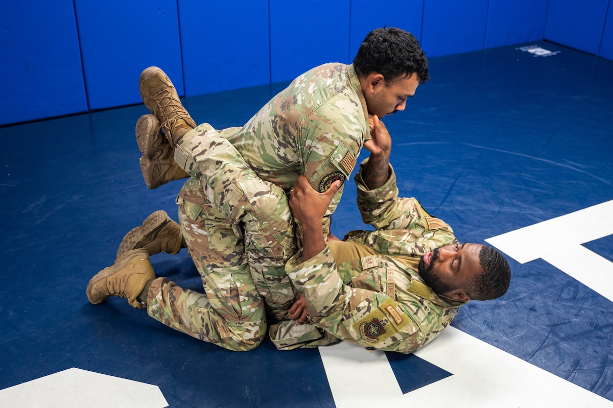 The Raven Lifestyle: How Phoenix Ravens are Forged for Success > Team McChord > Article Display