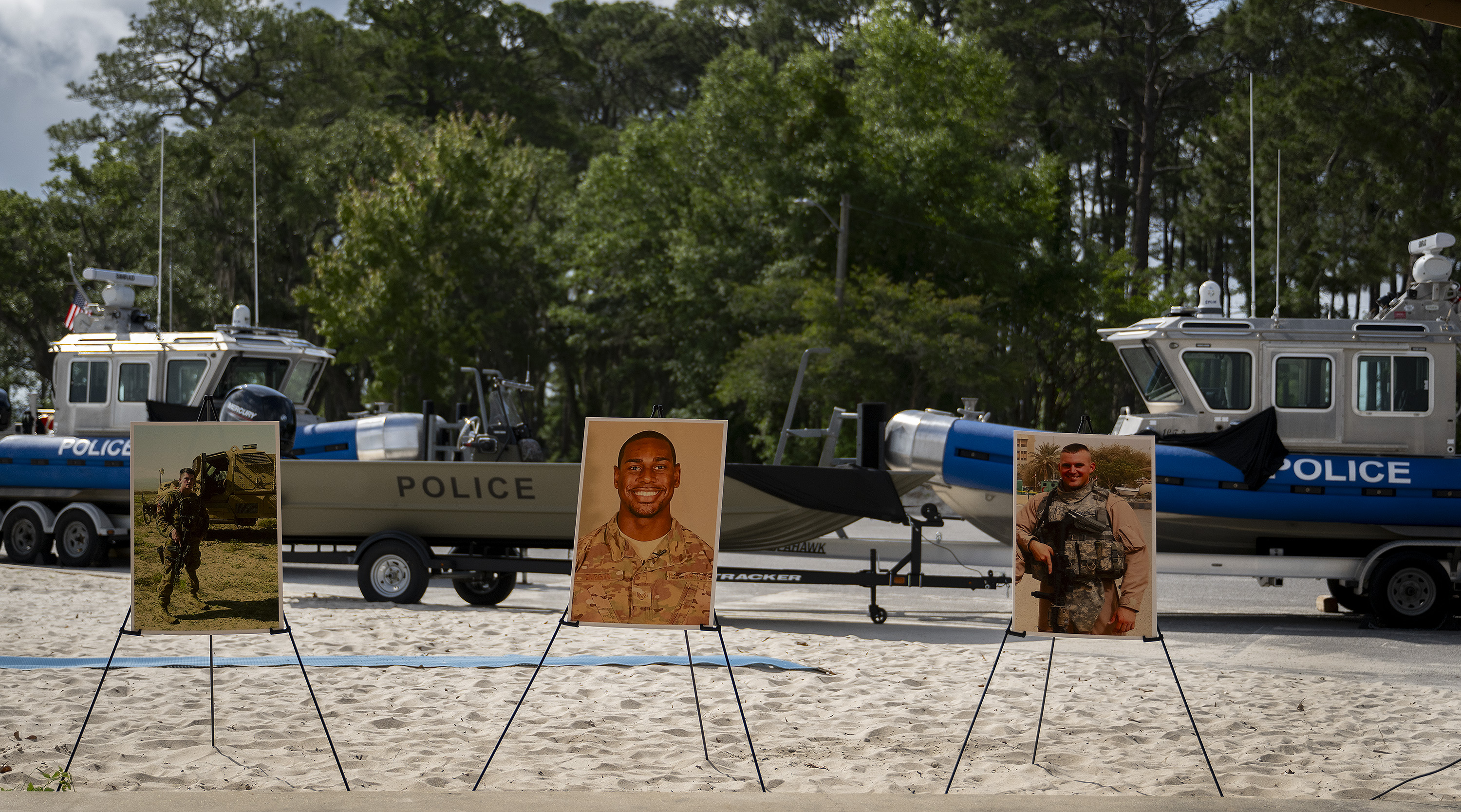 Fallen defenders remembered at Police Week boat dedication > Air Force ...