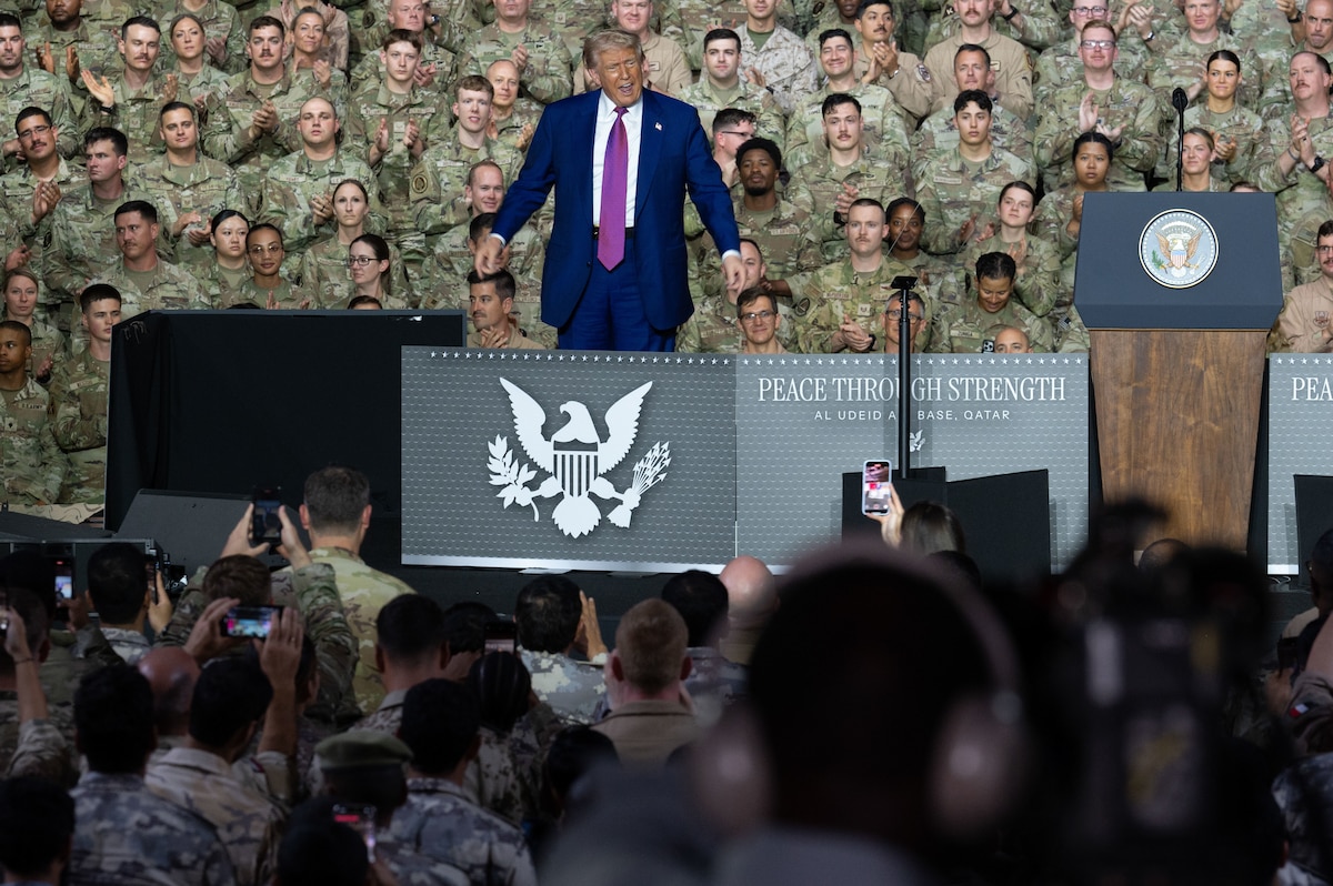 President Trump visits AUAB > U.S. Air Forces Central > Article Display