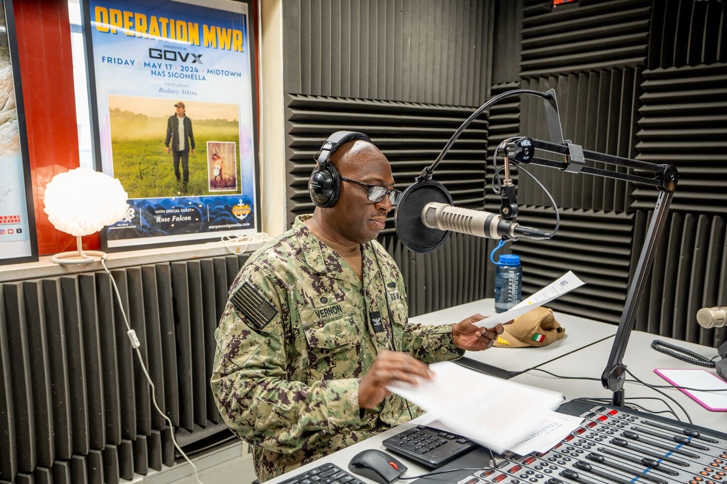 Patient Informational Minute with Captain Vernon and Friends: Pharmacy ...