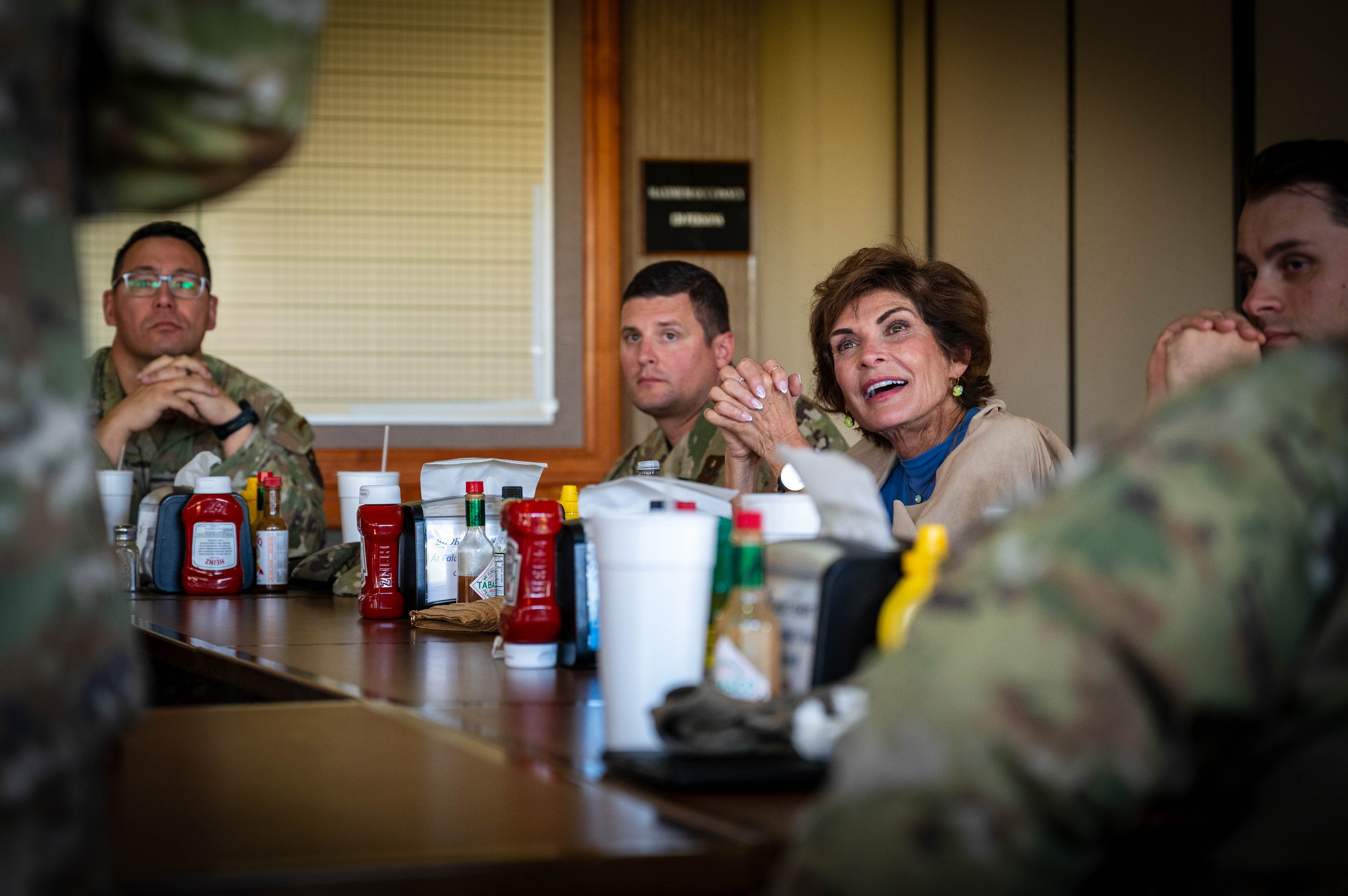 Janine Sijan-Rozina Visits Luke > Luke Air Force Base > Article Display