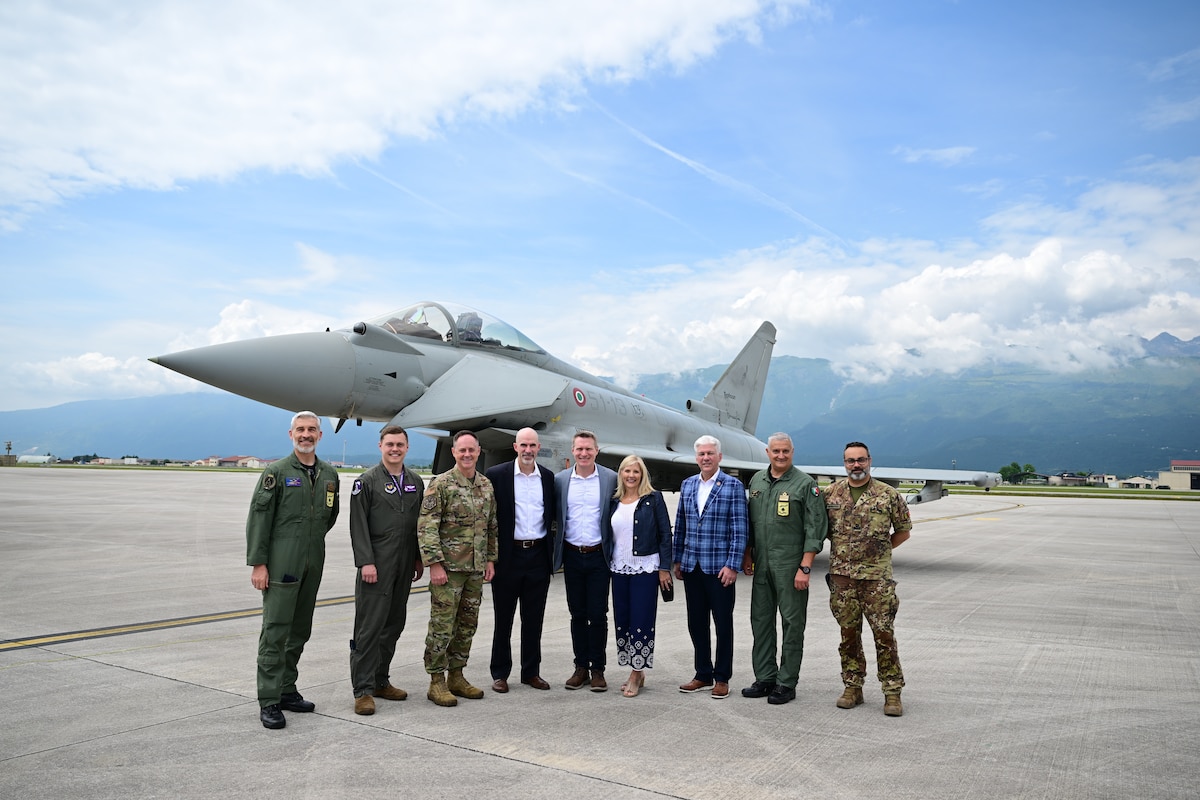 31st Anniversary of the 31st Fighter Wing > Aviano Air Base > Display