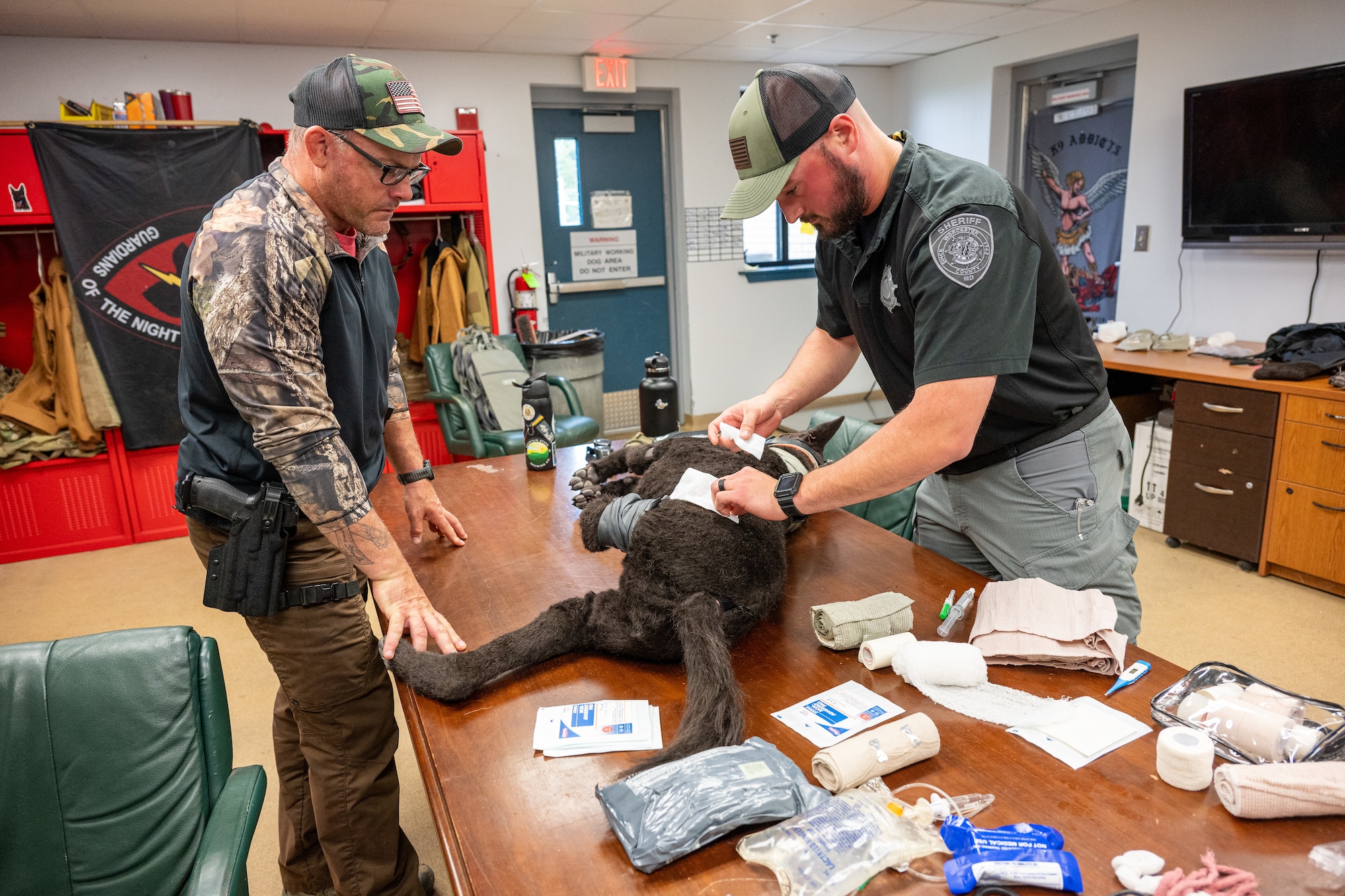 436th SFS MWD Team partner with Worcester County Sheriff’s Office for K ...