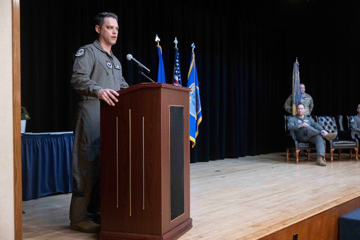 Lt. Col. Peacock Takes Command of 559th Flying Training Squadron > 12th ...