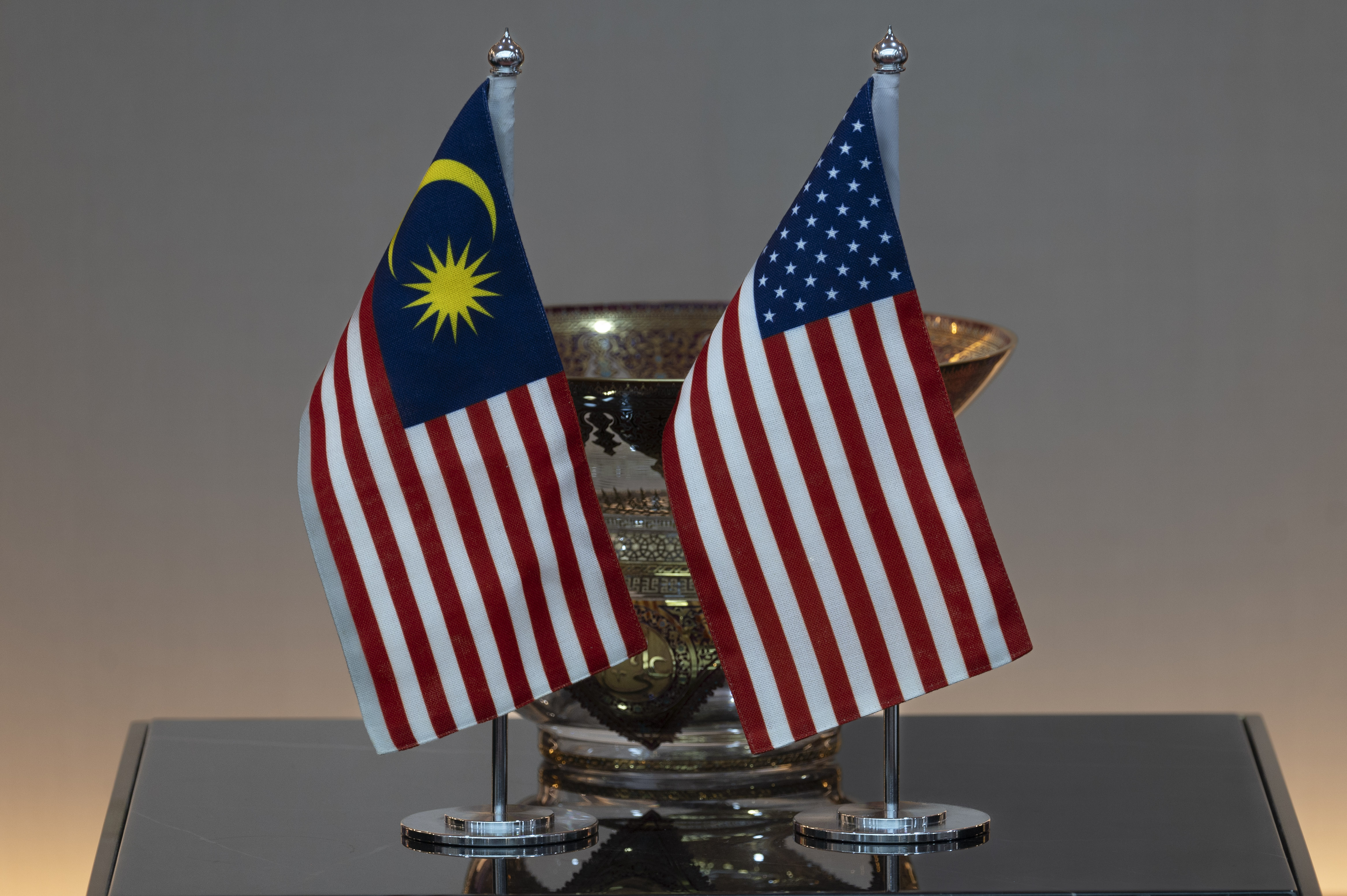 U.S. Indo-Pacific Commander Travels to Malaysia > U.S. Indo-Pacific ...