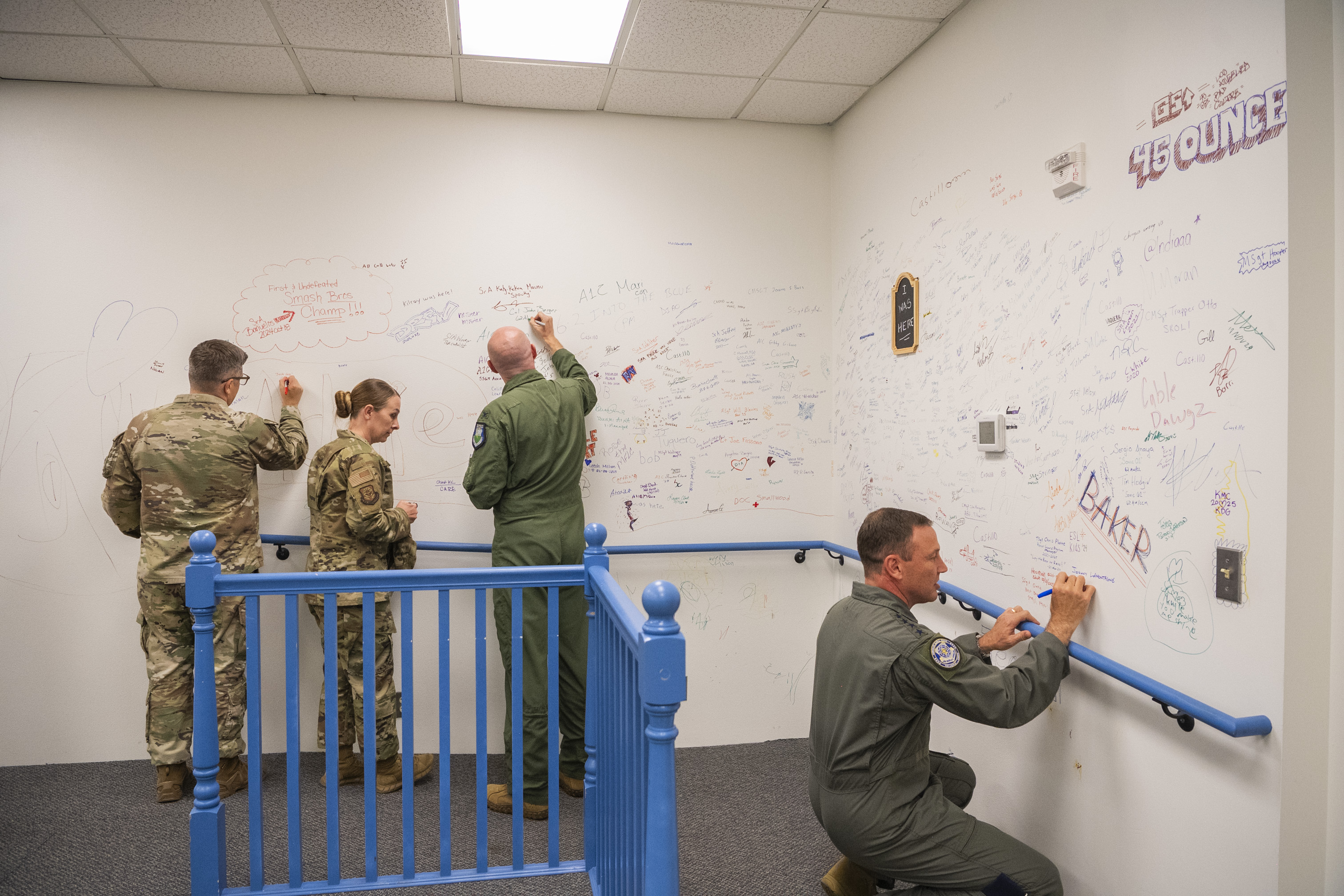 AMC Commander Visits 62d AW, Reinforces Agile Combat Employment and ...