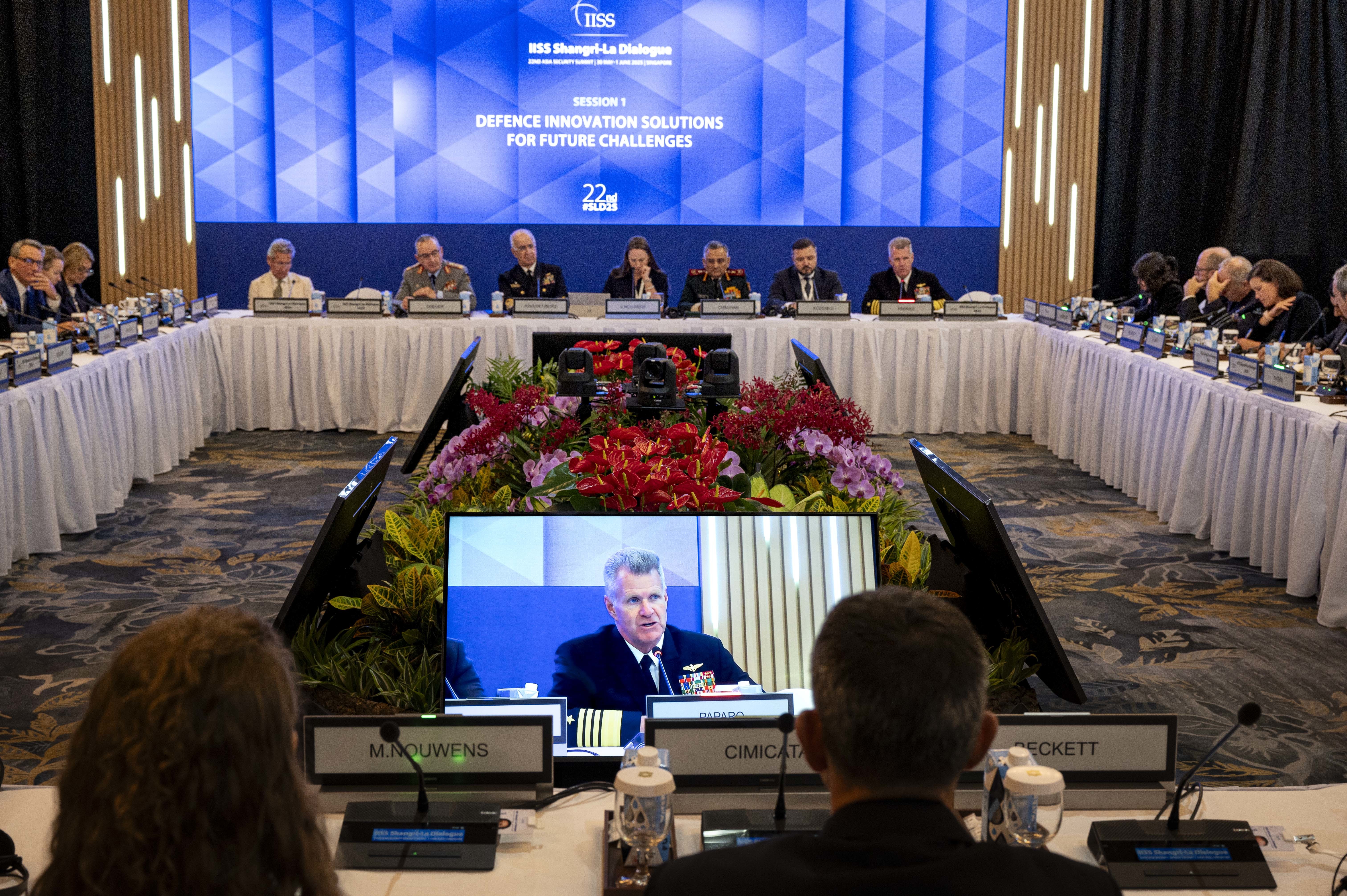 USINDOPACOM Commander Travels to Singapore, Speaks at Shangri-La ...