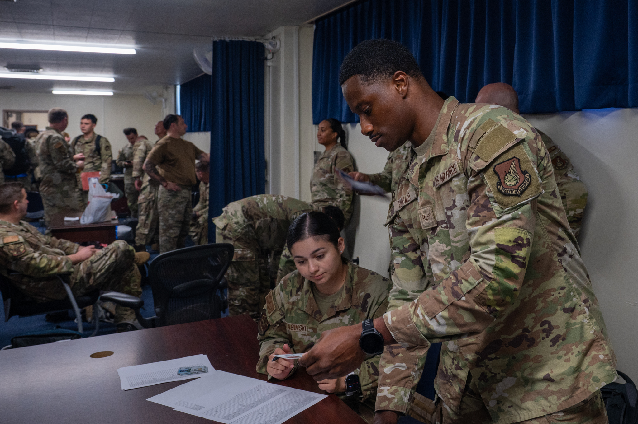 18th LRS deployment and distribution flight keeps kadena’s mission ...
