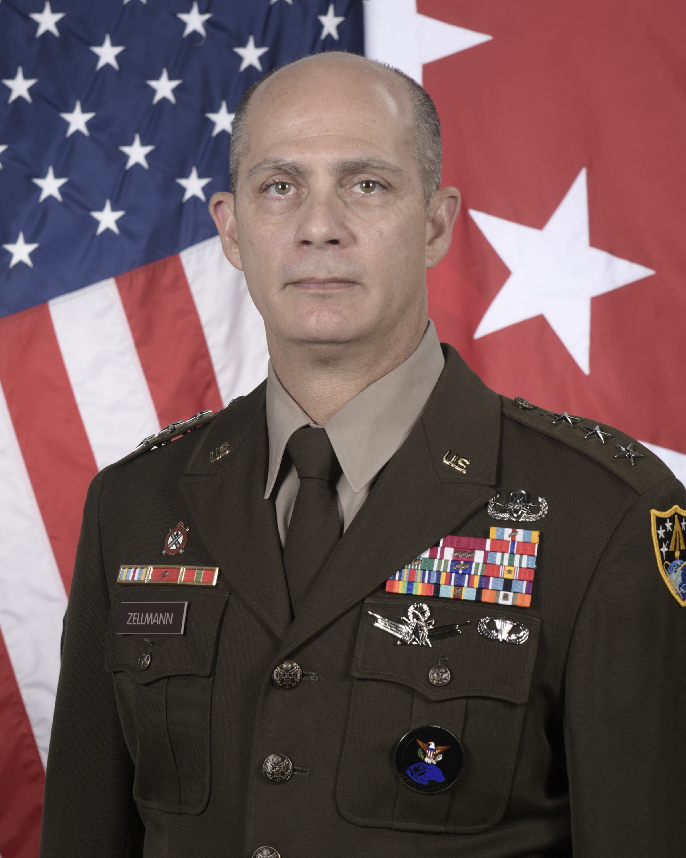 LIEUTENANT GENERAL RICHARD L. ZELLMANN > United States Space Command > Bio