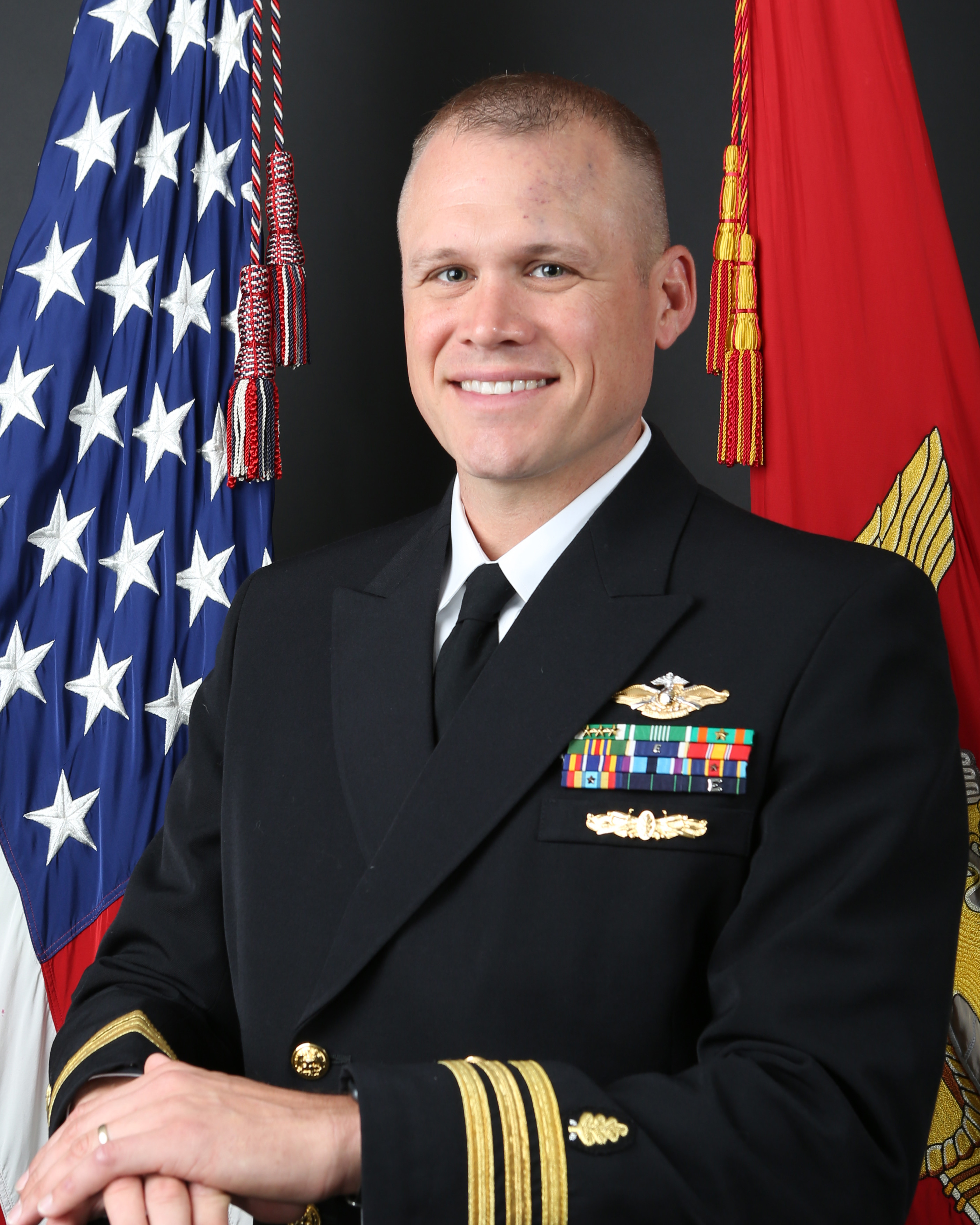 Commander Rick Bartol > 2nd Marine Logistics Group > Leaders