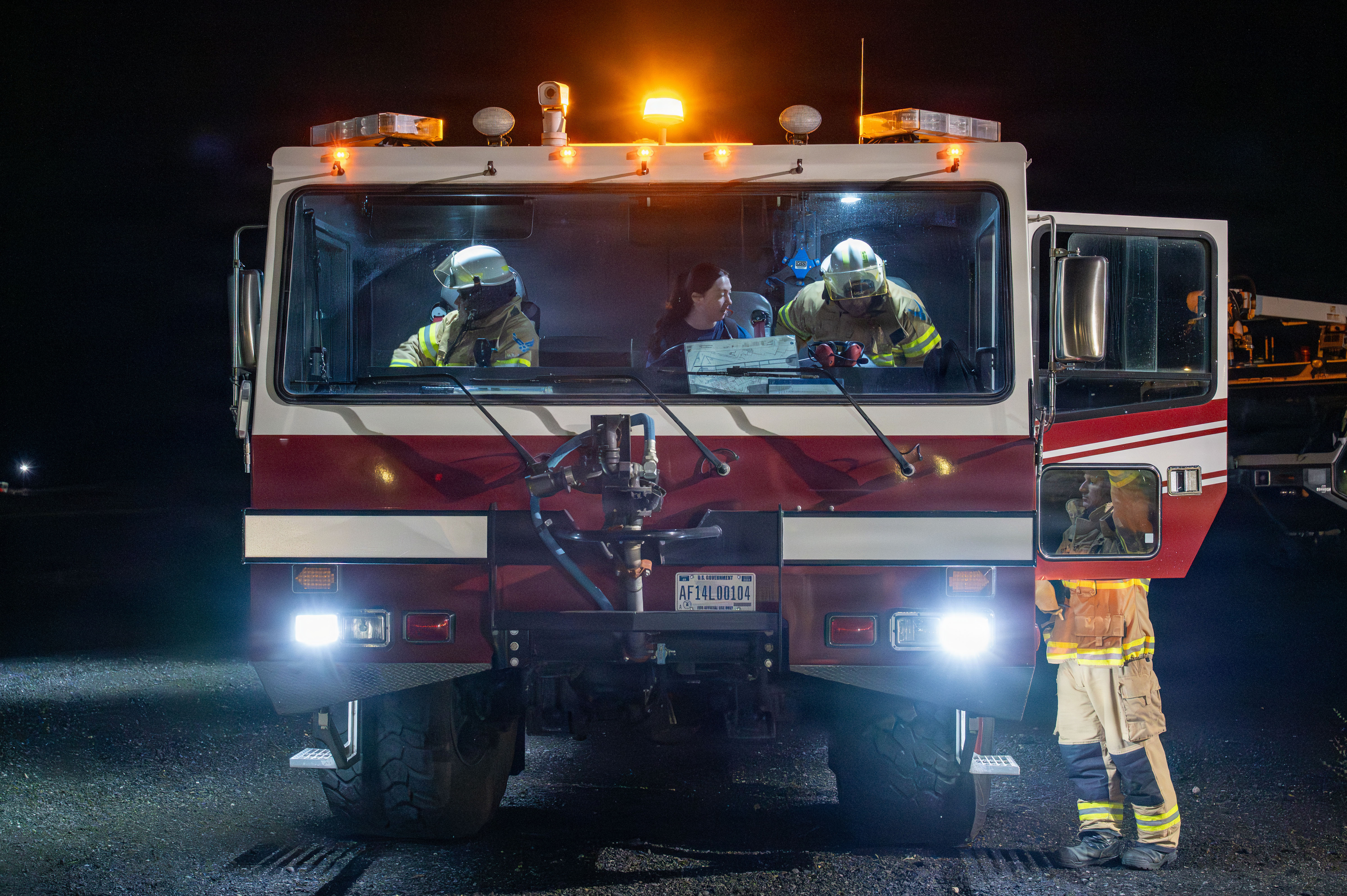 92nd ARW leaders engage in firefighter immersion at Fairchild AFB ...