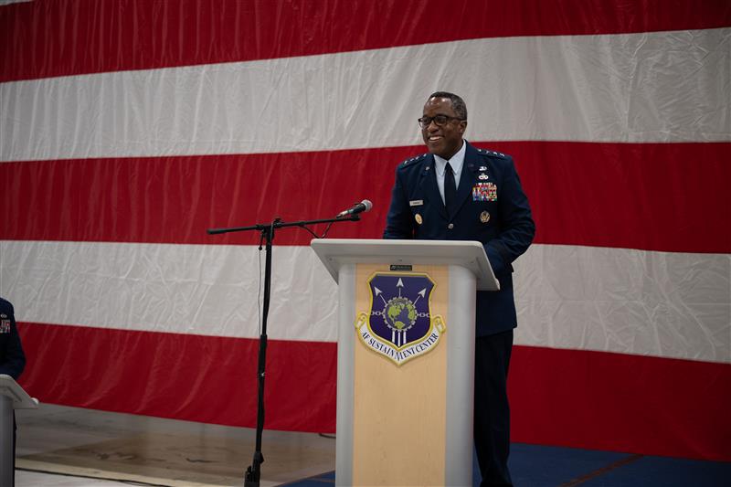 Hammerstedt takes command of AFSC > Air Force Materiel Command ...