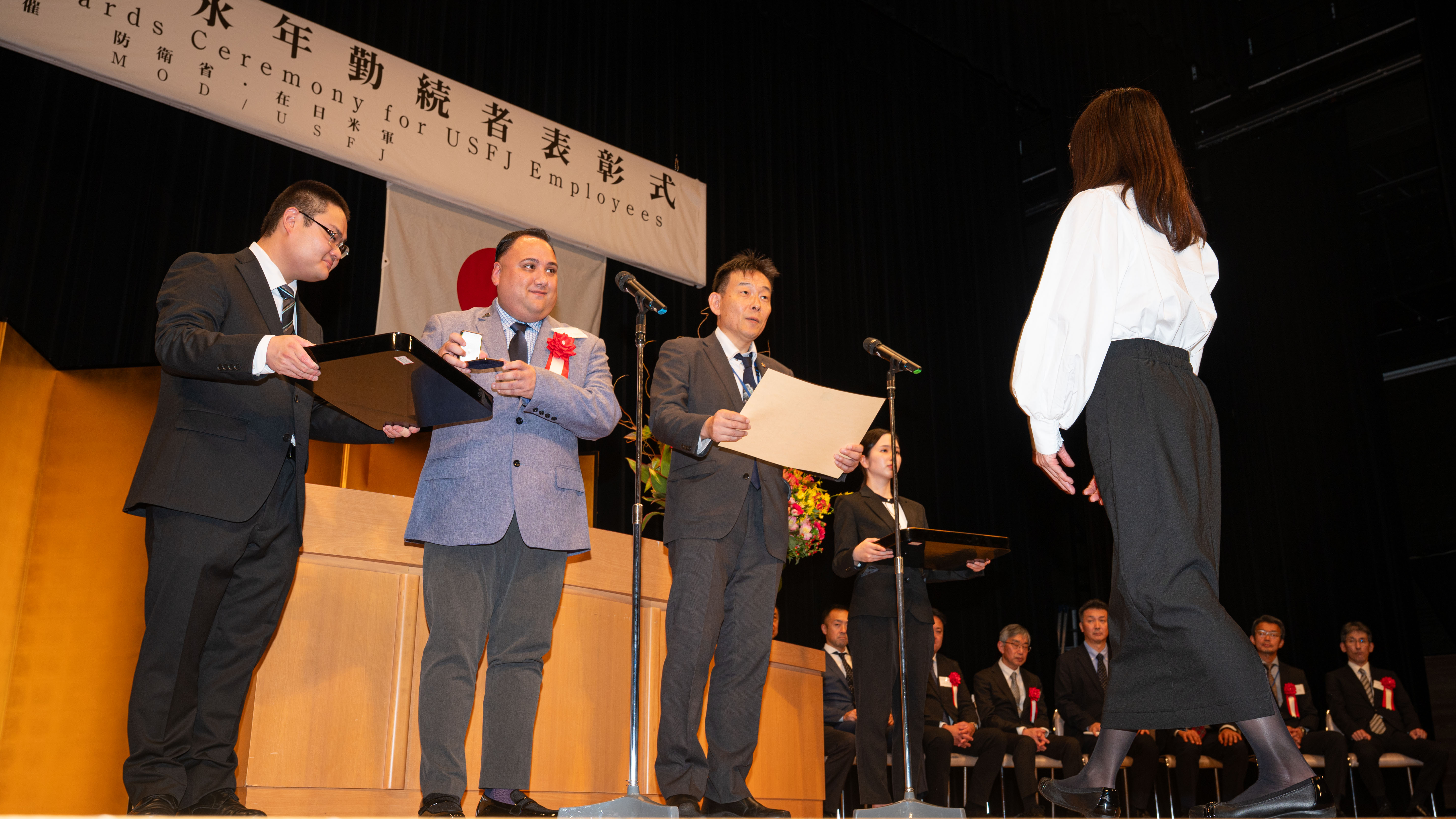 USFJ honors MLC employees at Length of Service Awards Ceremony > Yokota ...