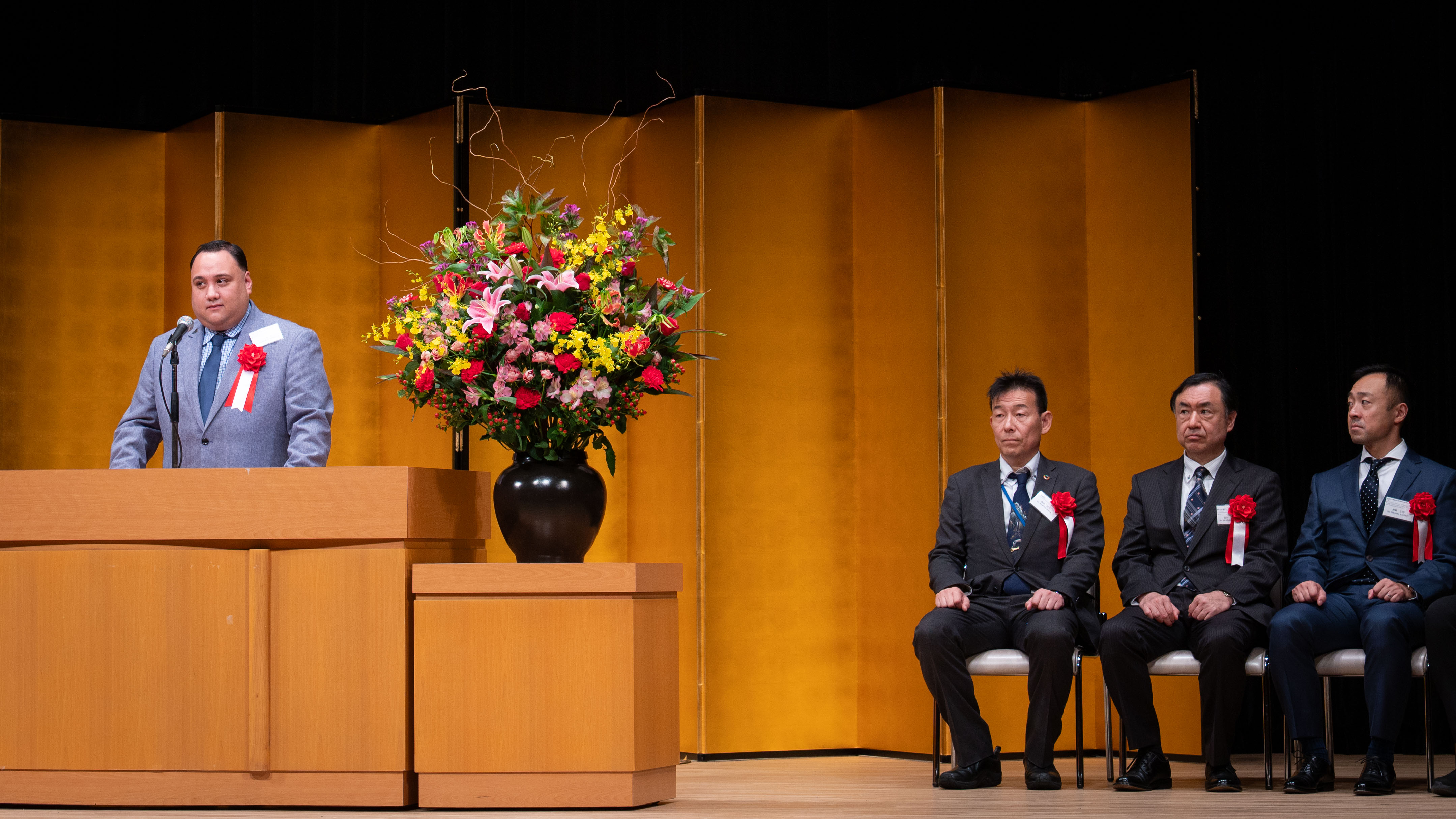 USFJ honors MLC employees at Length of Service Awards Ceremony > Yokota ...