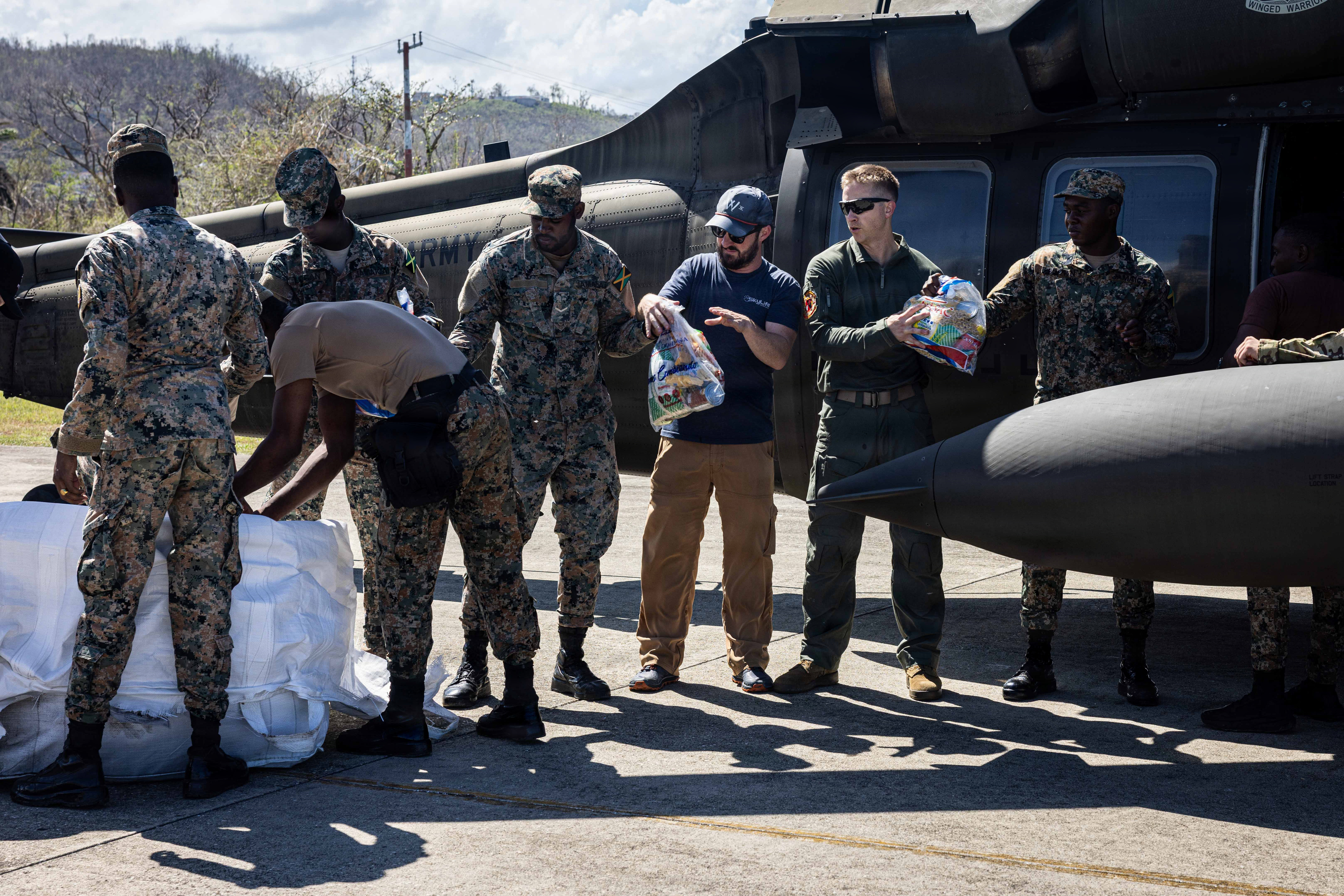 Joint Task Force-Bravo, 22nd Marine Expeditionary Unit (Special ...