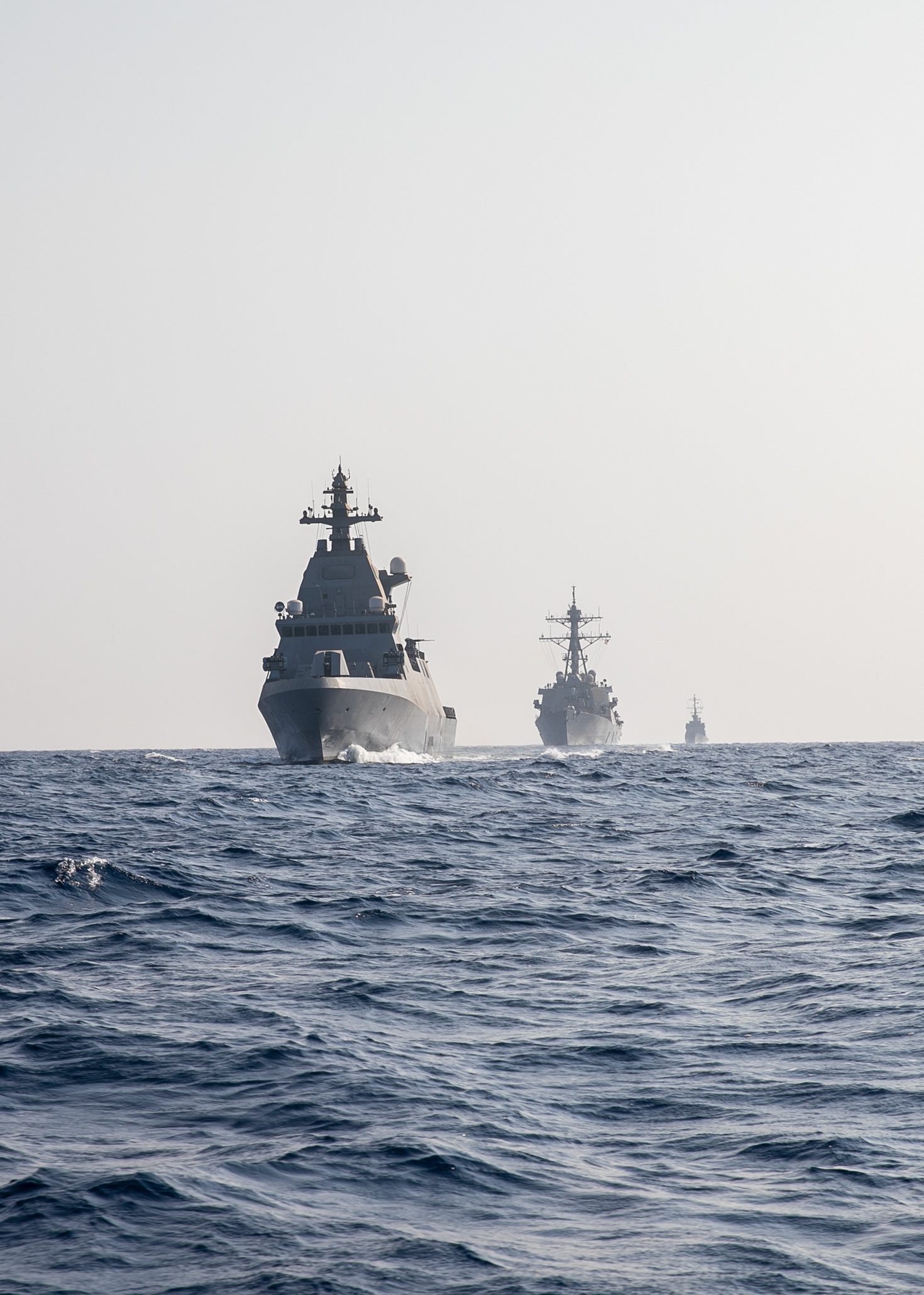 USS Mitscher (DDG 57) sails in formation with INS Magen and INS Hanit ...
