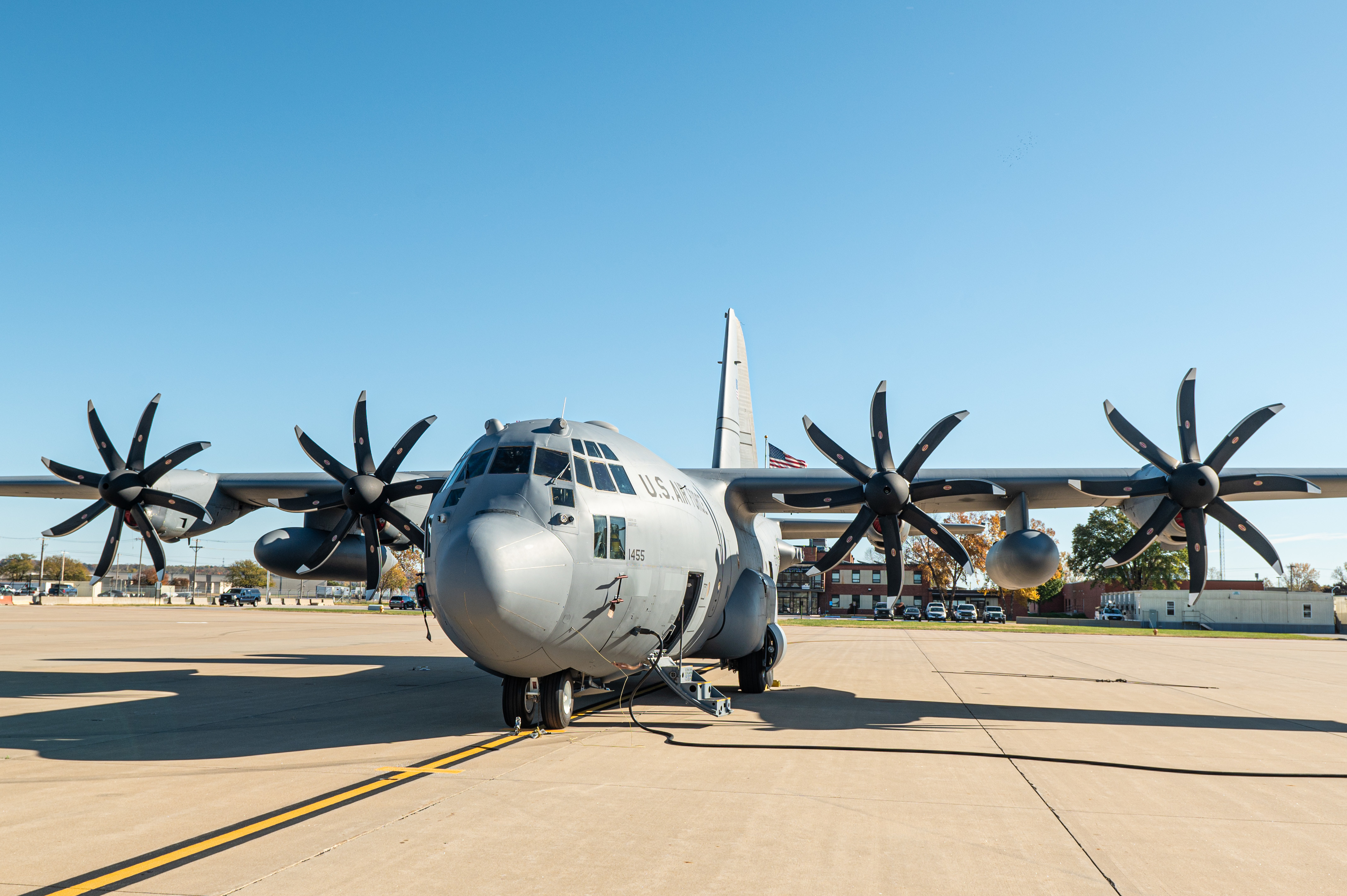 139th Airlift Wing Welcomes First H3 Variant C-130 > 165th Airlift Wing ...