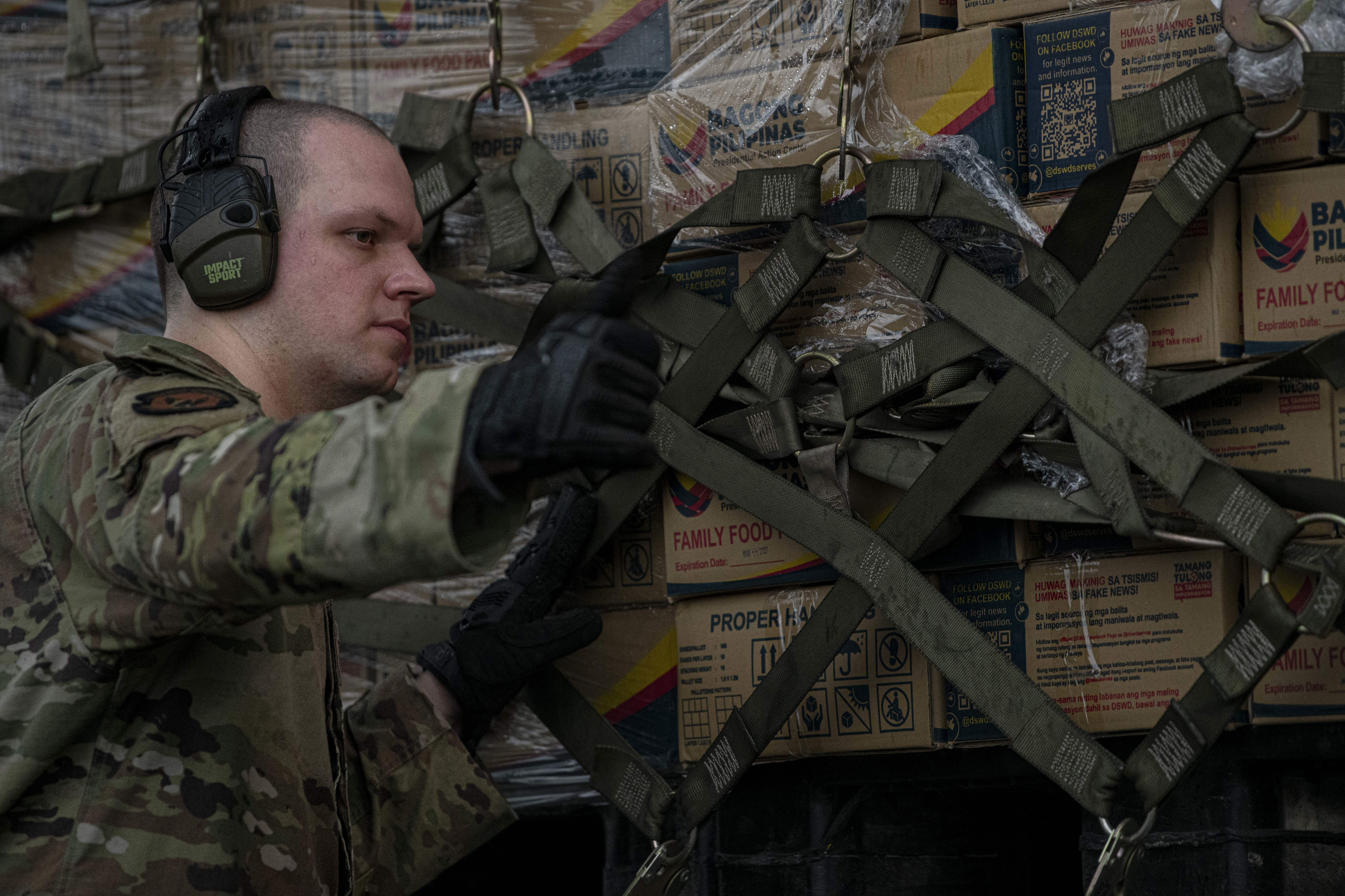374 AW Log-QRF conducts first real-world deployment during Philippine ...