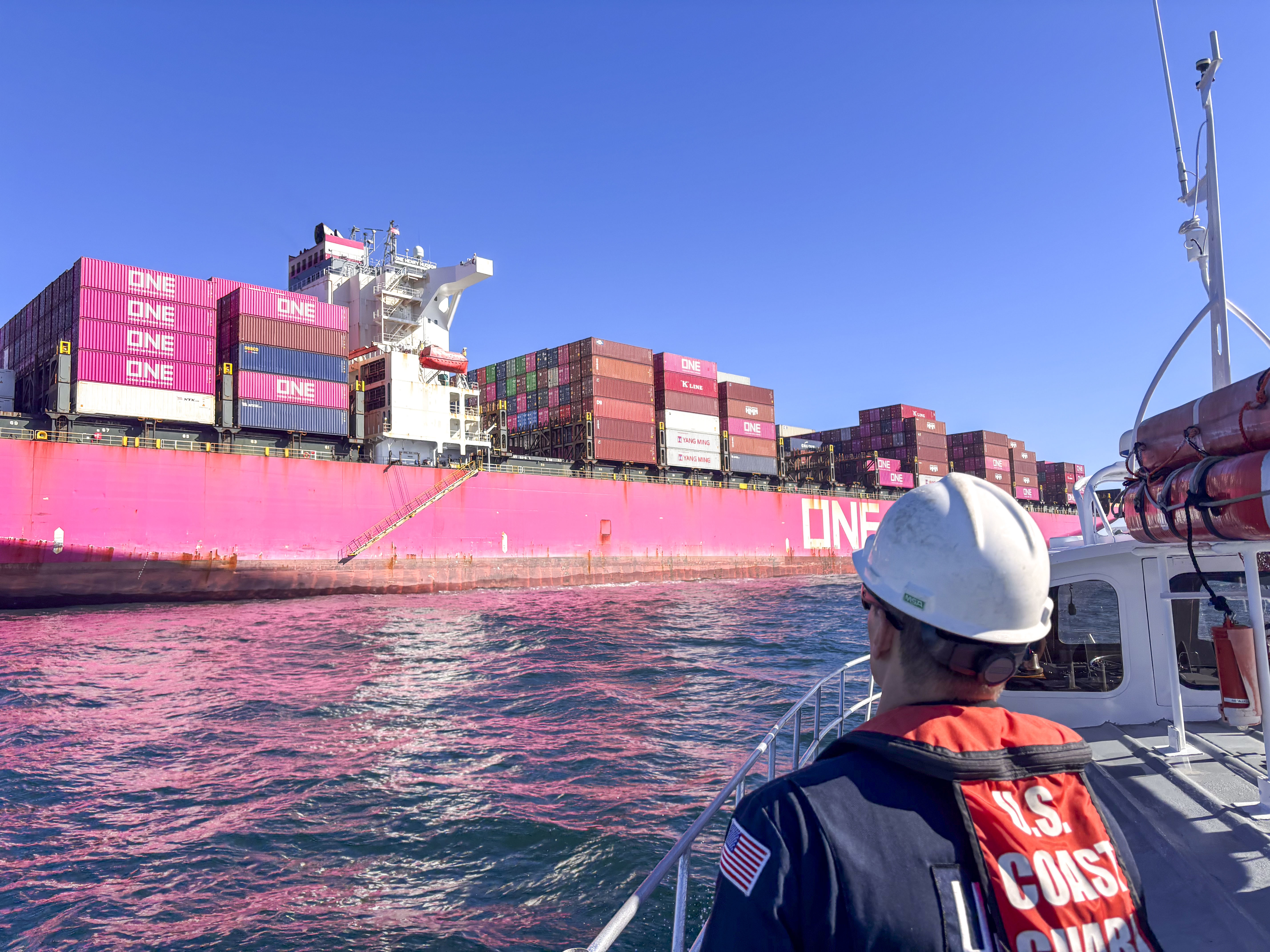 UPDATE 2: Unified Command continues response to cargo container ship ...