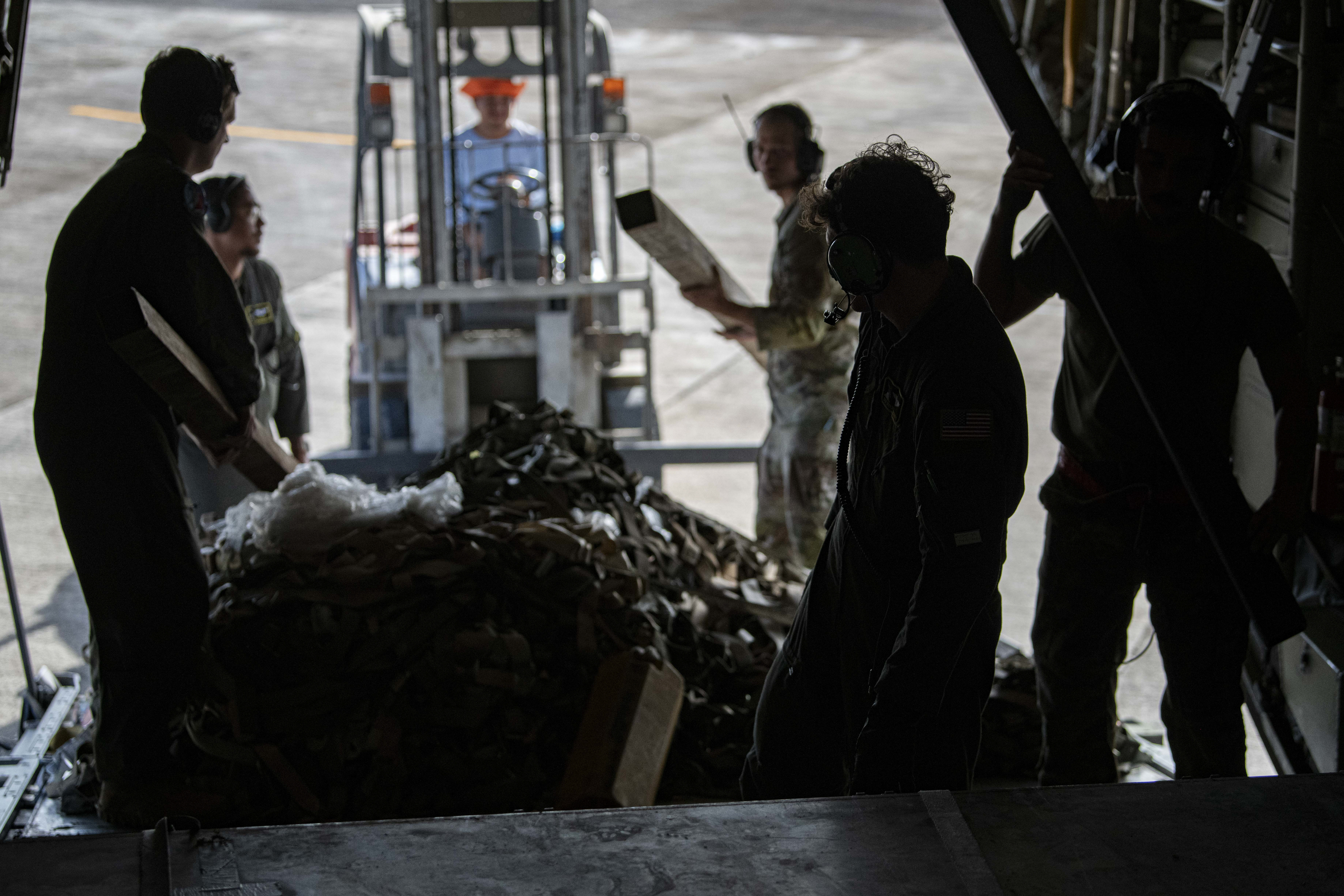374 AW Log-QRF conducts first real-world deployment during Philippine ...