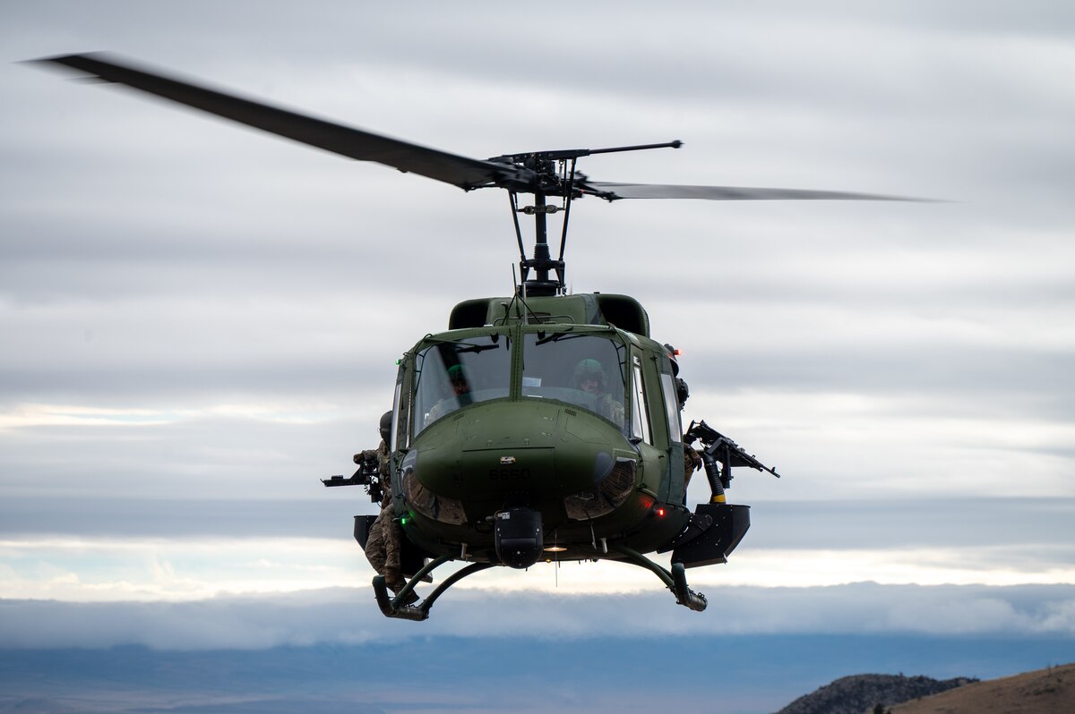 Montana's first aerial gunnery range established by 40th Helicopter ...