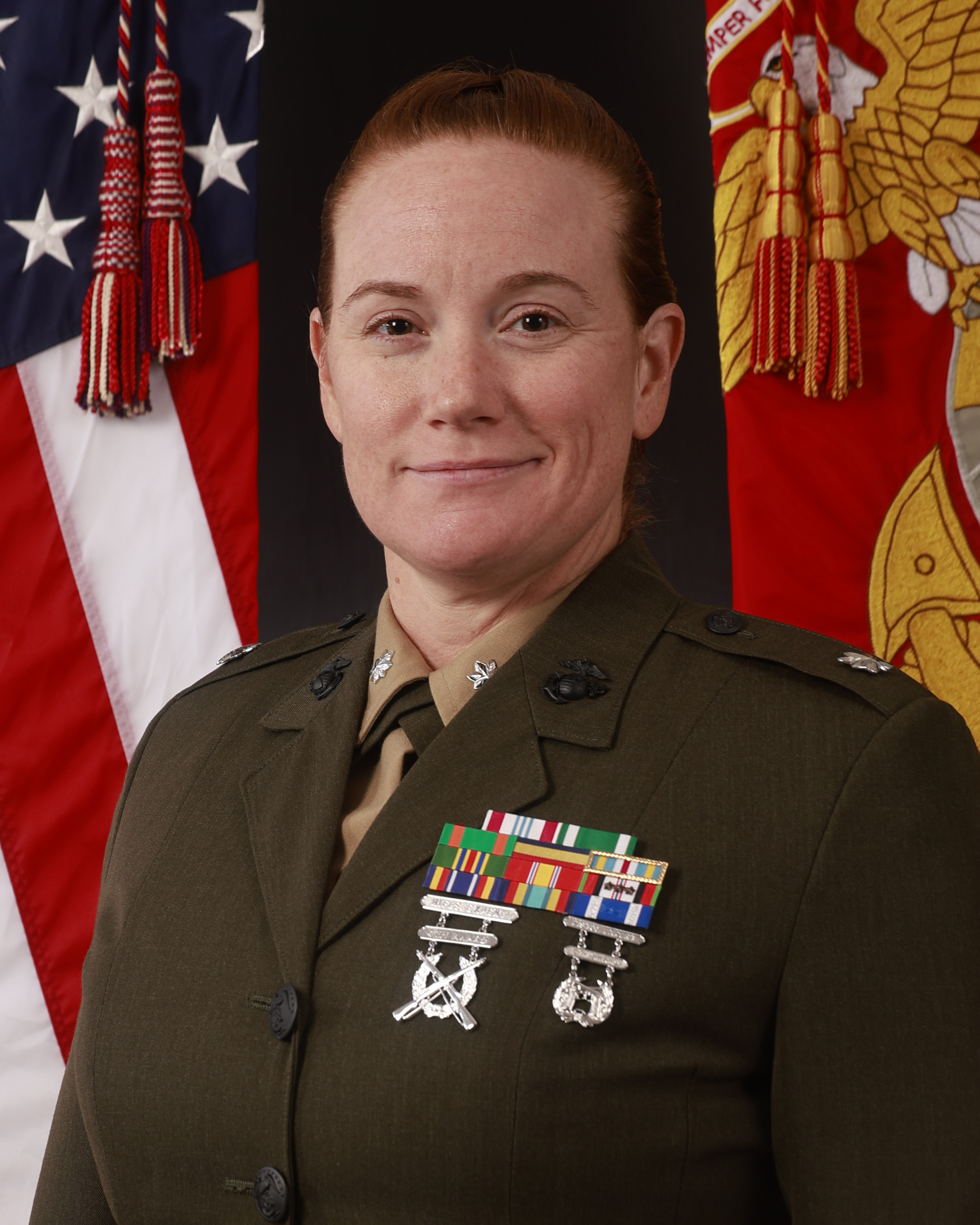 Lieutenant Colonel Nicole D. Marinelli > 2nd Marine Aircraft Wing ...
