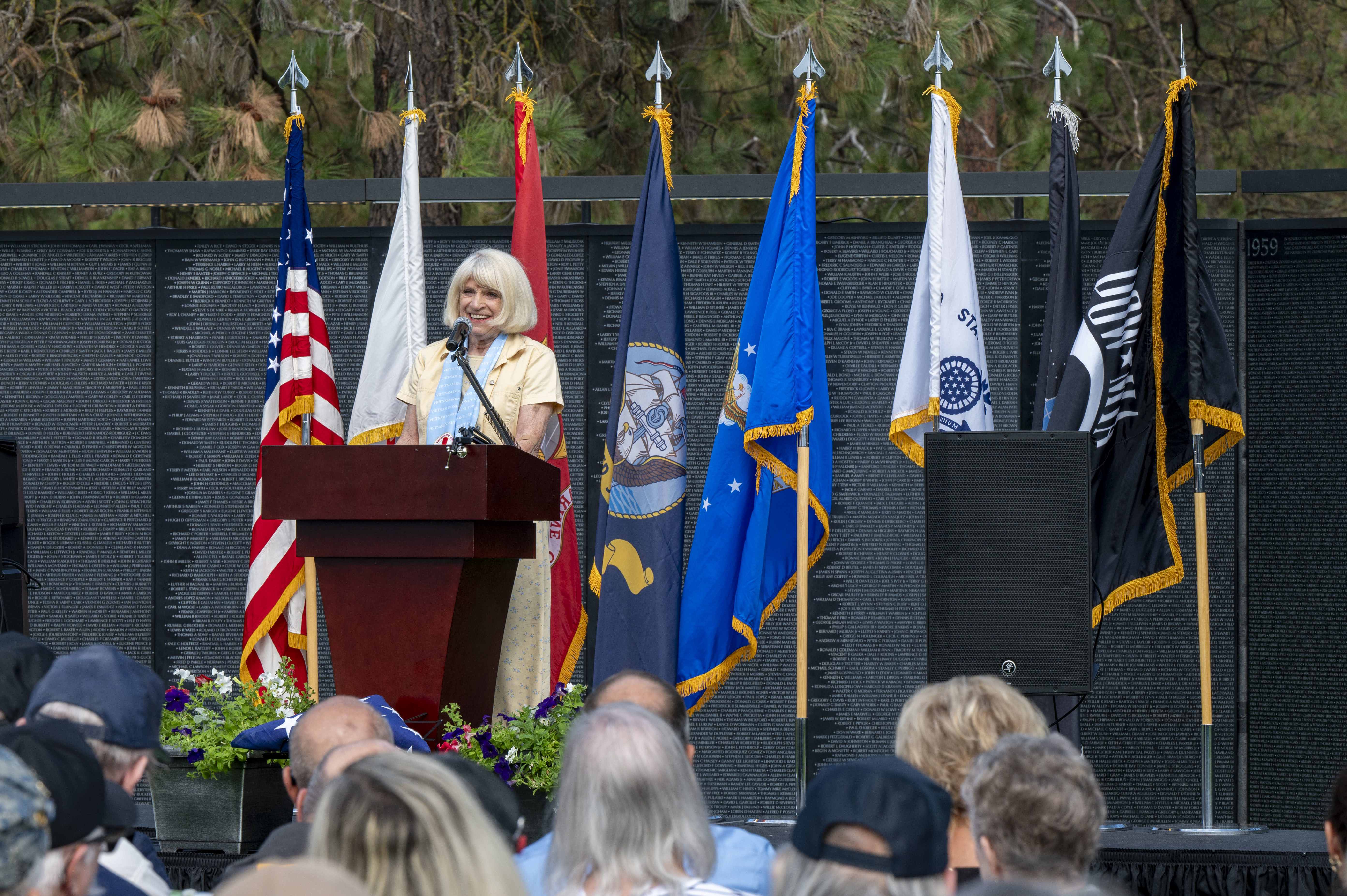 The Wall That Heals brings reflection, honor to Spokane > Fairchild Air ...